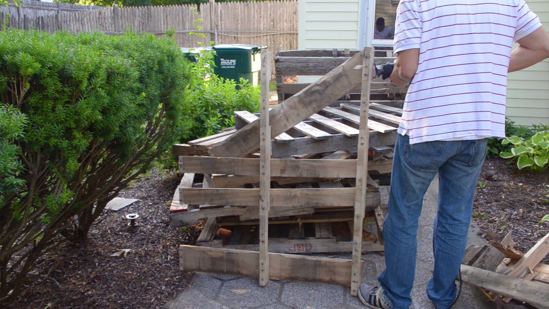 DIY Hexagonal Tree Bench From Wood Pallets - 100% Pallet Wood : 12 ...