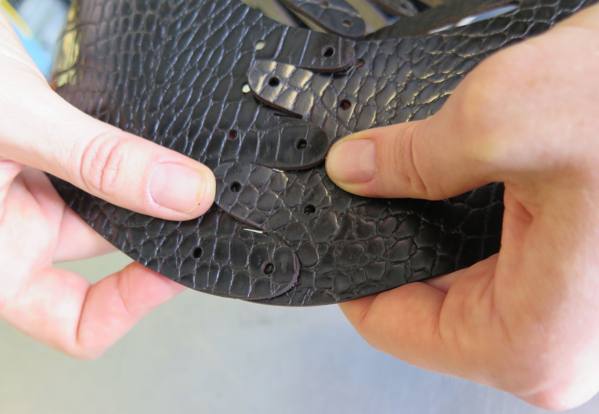 Leather Cyber Goth Shoulder Armor : 9 Steps (with Pictures) - Instructables