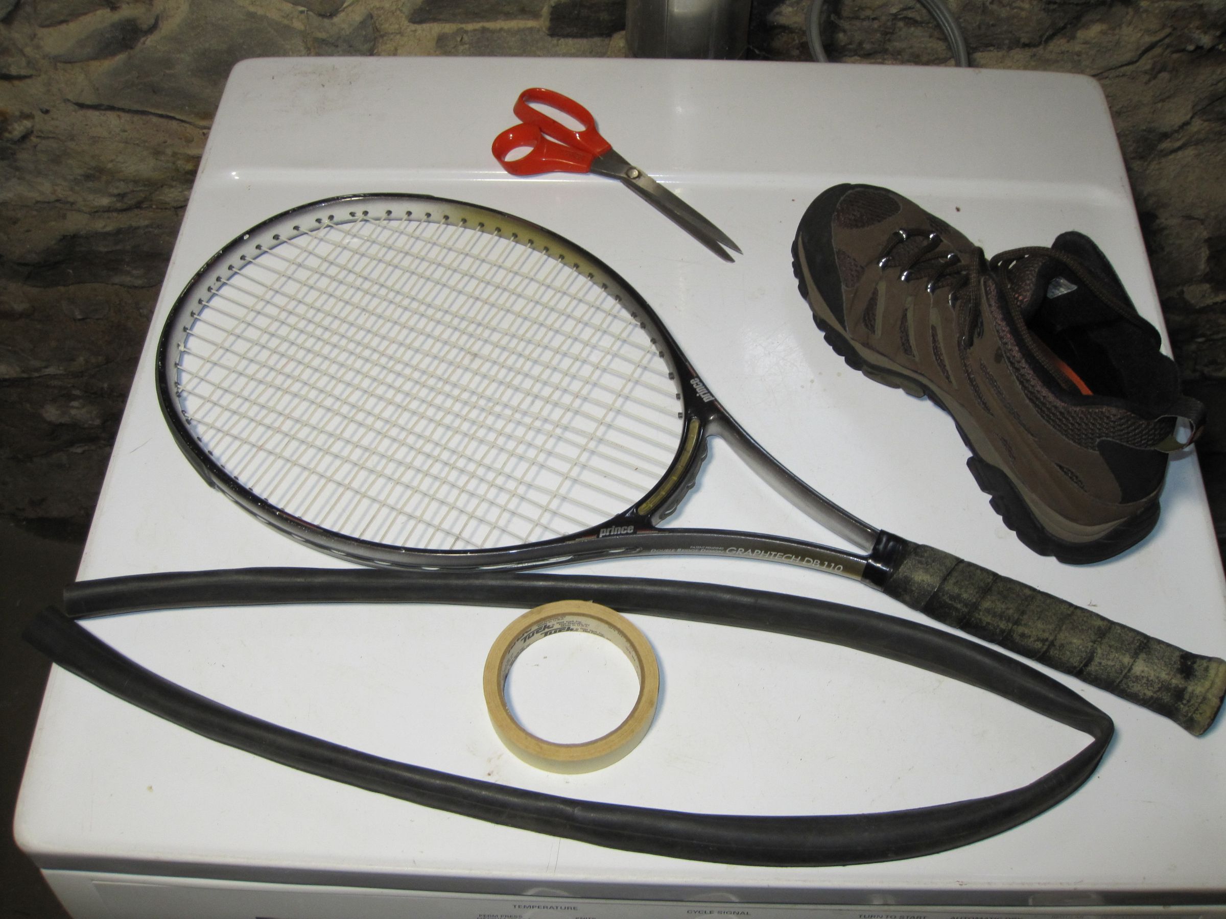 Snow Shoes From 2 Tennis Rackets and Bicycle Inner Tubes - Instructables