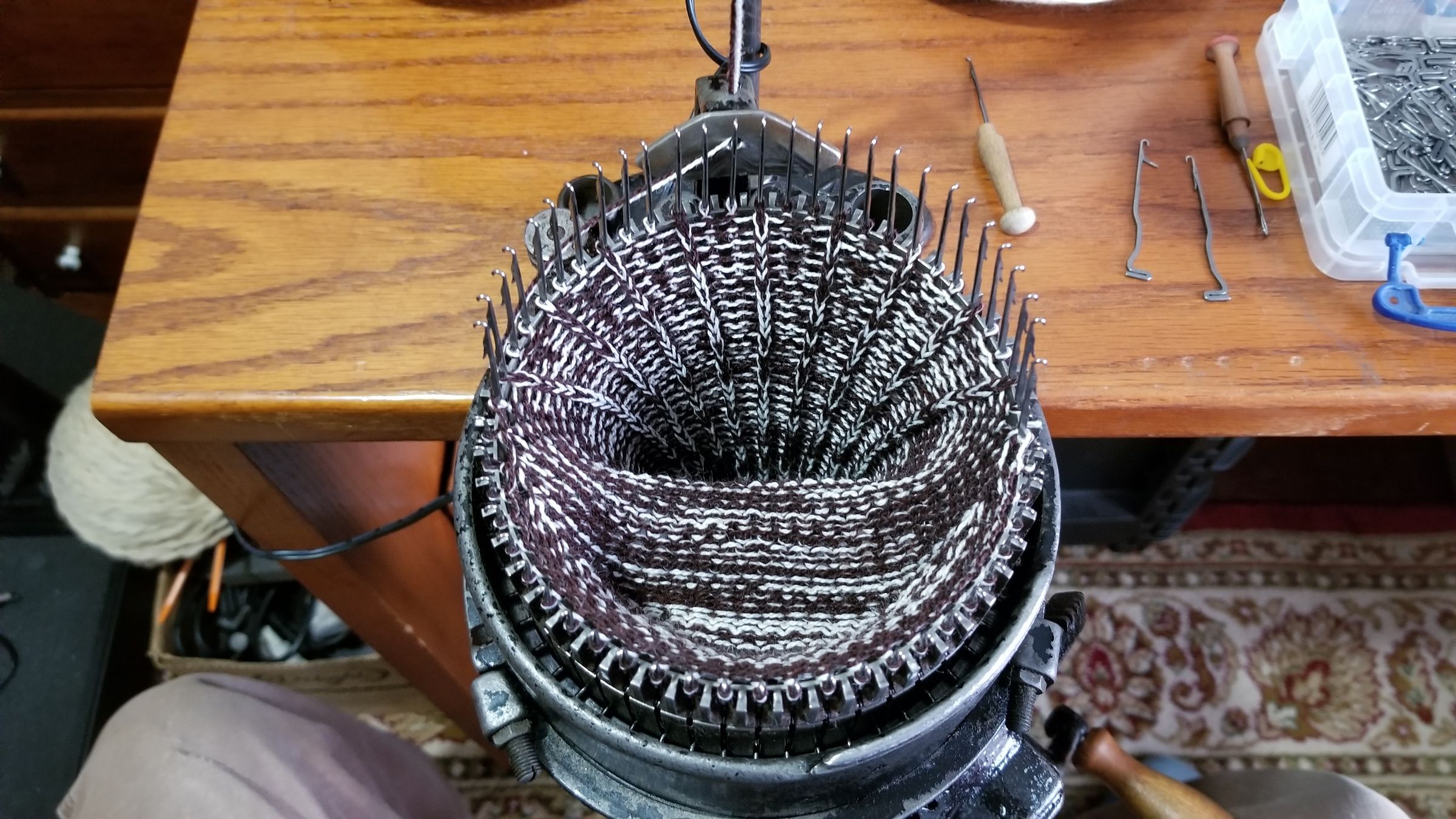 Socks the Old Way on a CSM : 52 Steps (with Pictures) - Instructables