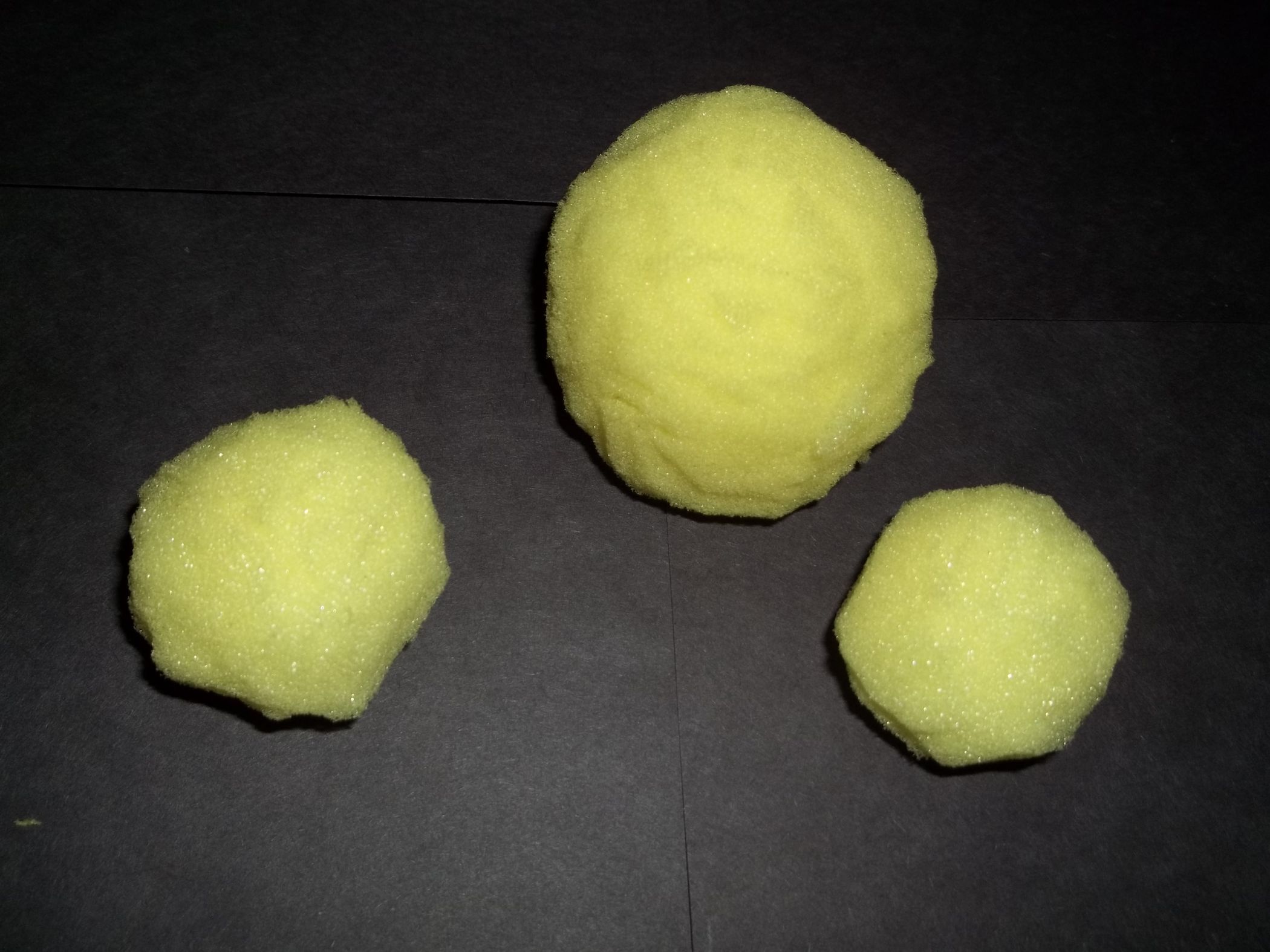 Turn a Cleaning Sponge Into a Stunning Magic Trick! : 6 Steps (with ...