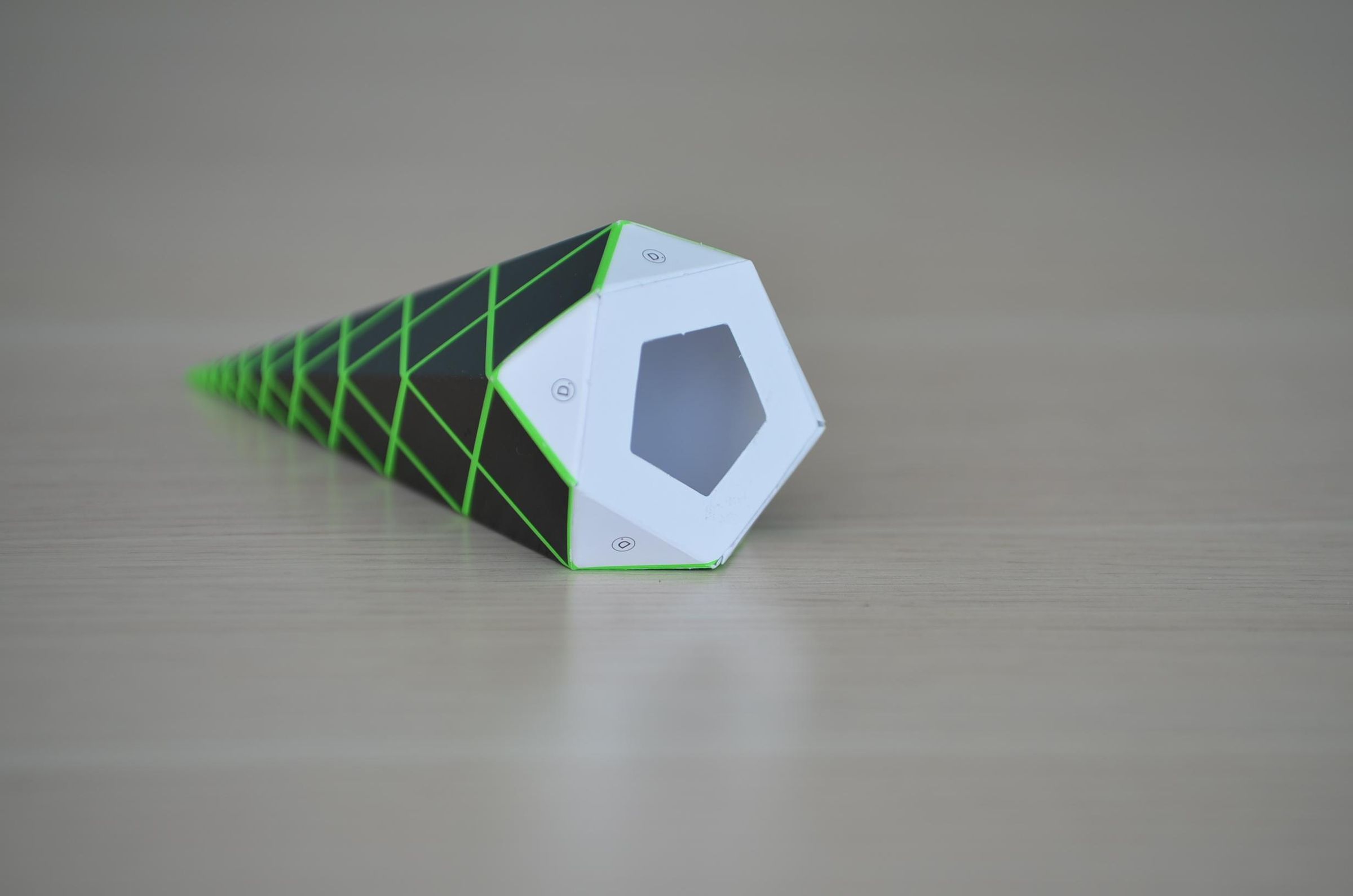 Black Star – Paper Polyhedron : 3 Steps (with Pictures) - Instructables
