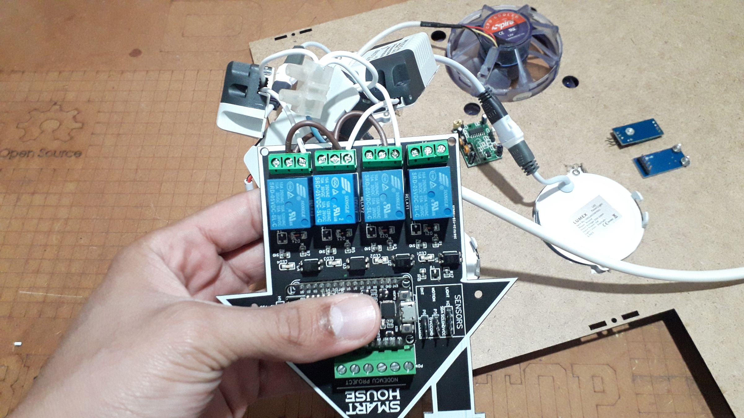 NodeMCU Home Automation (ESP8266) : 7 Steps - Instructables