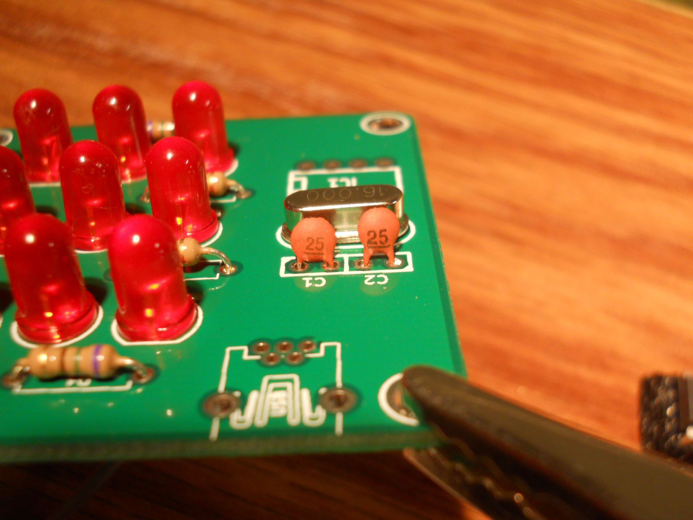 Simple Binary Clock : 6 Steps - Instructables