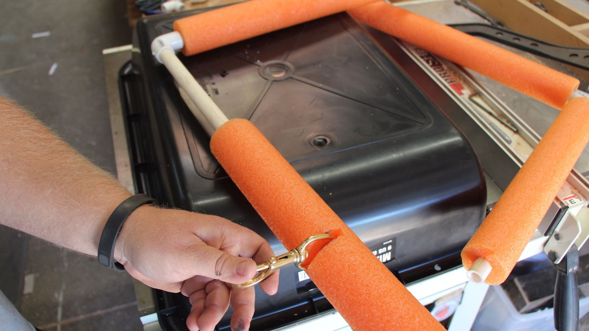 Easy to Make Floating Sifter for Metal Detecting : 3 Steps (with ...