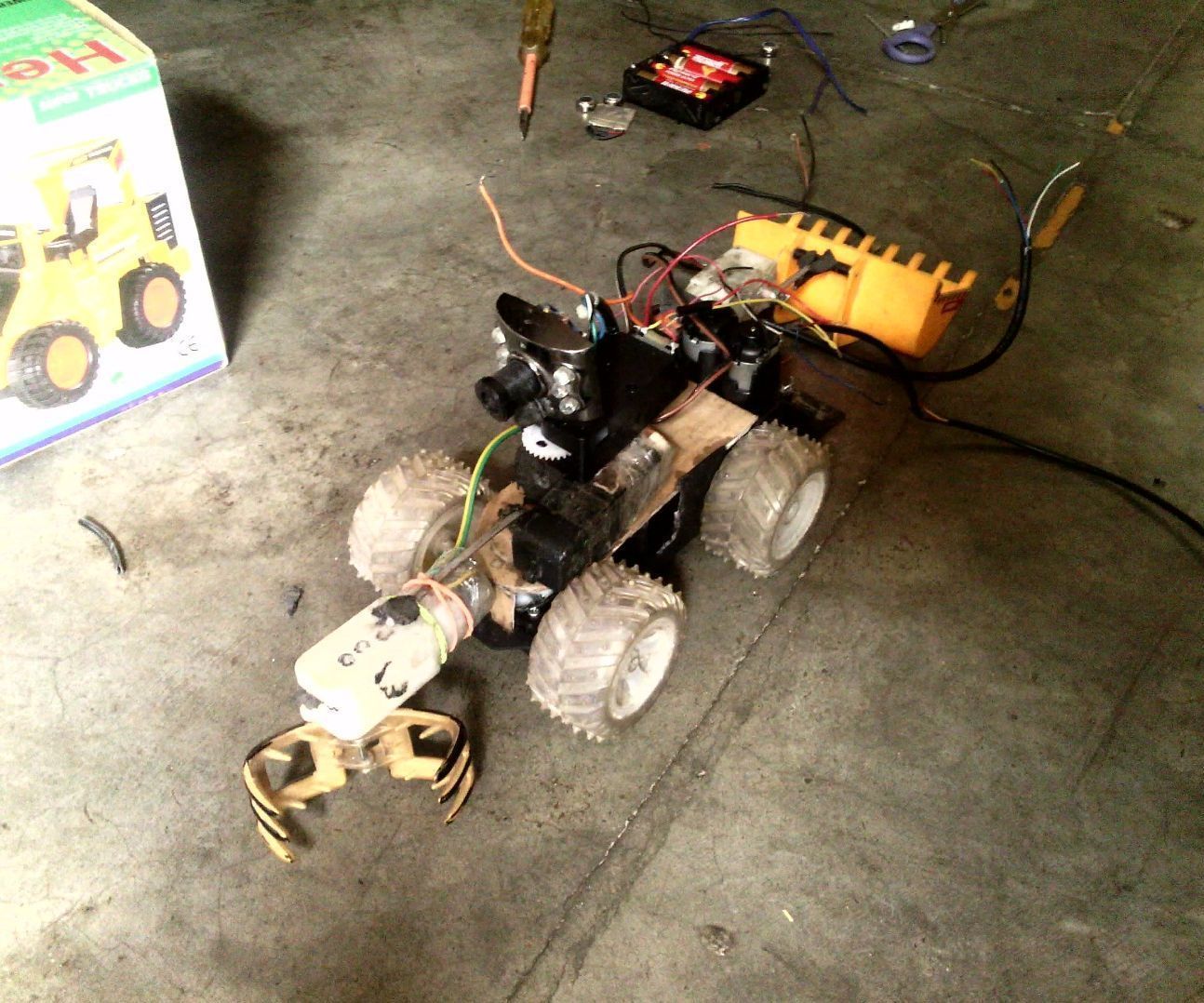 Canbot (A Robot That Can) : 6 Steps - Instructables