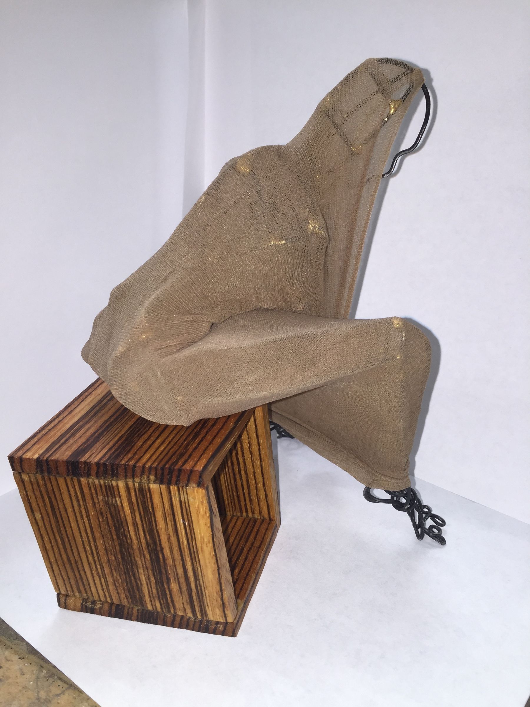 Life Size Figure Sculpture : 7 Steps (with Pictures) - Instructables