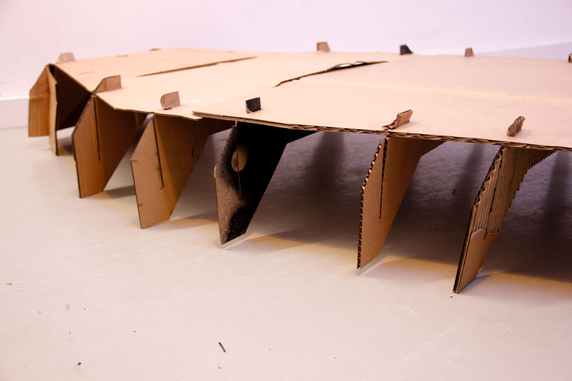 Cardboard Coffins (DIYing Free) : 16 Steps (with Pictures) - Instructables