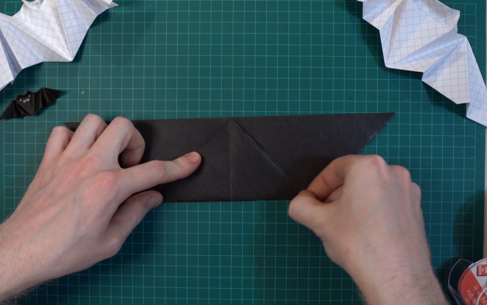 How to Make a Origami Bats : 7 Steps (with Pictures) - Instructables