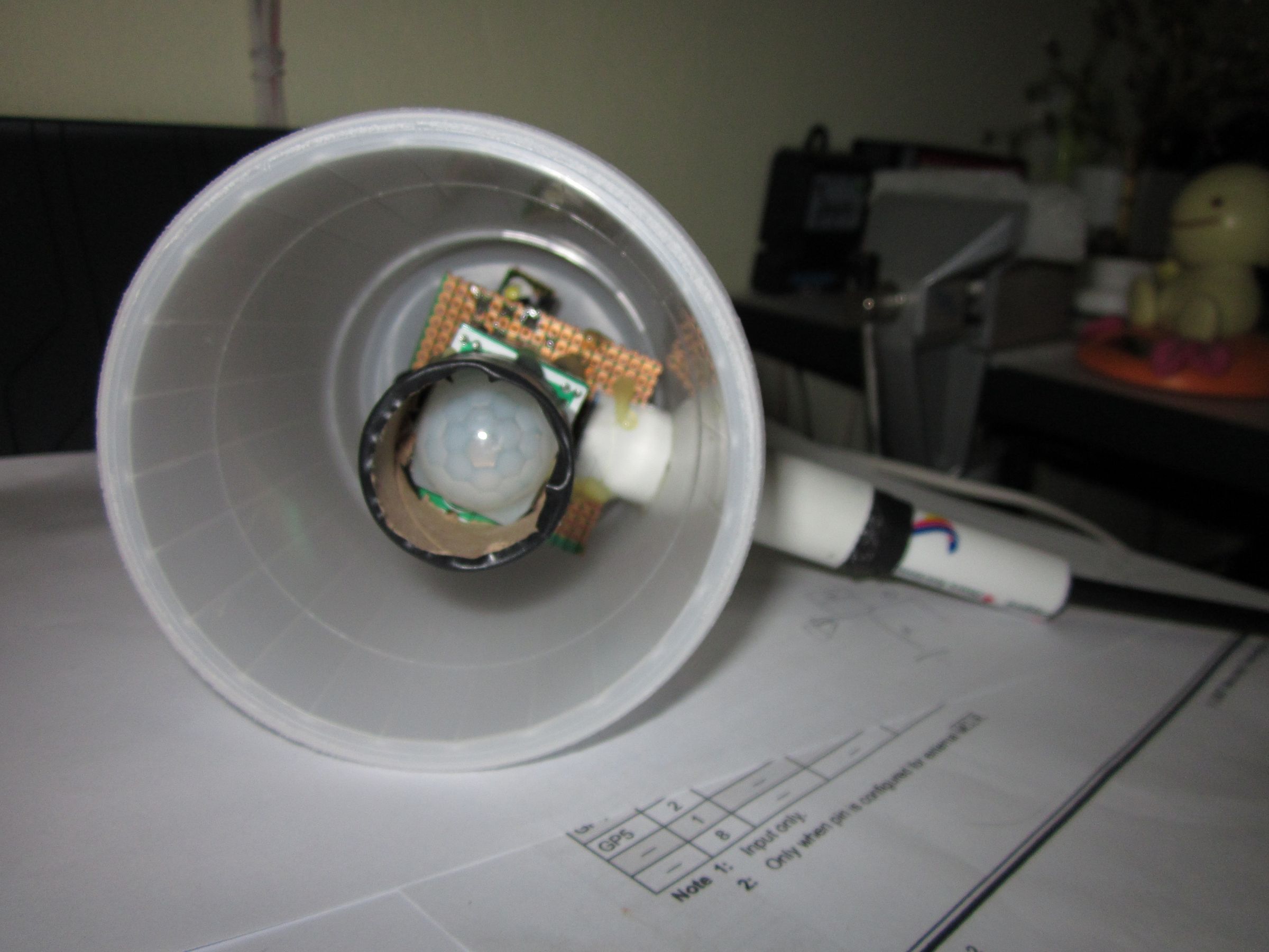Motion Detection LED Lamp - Instructables
