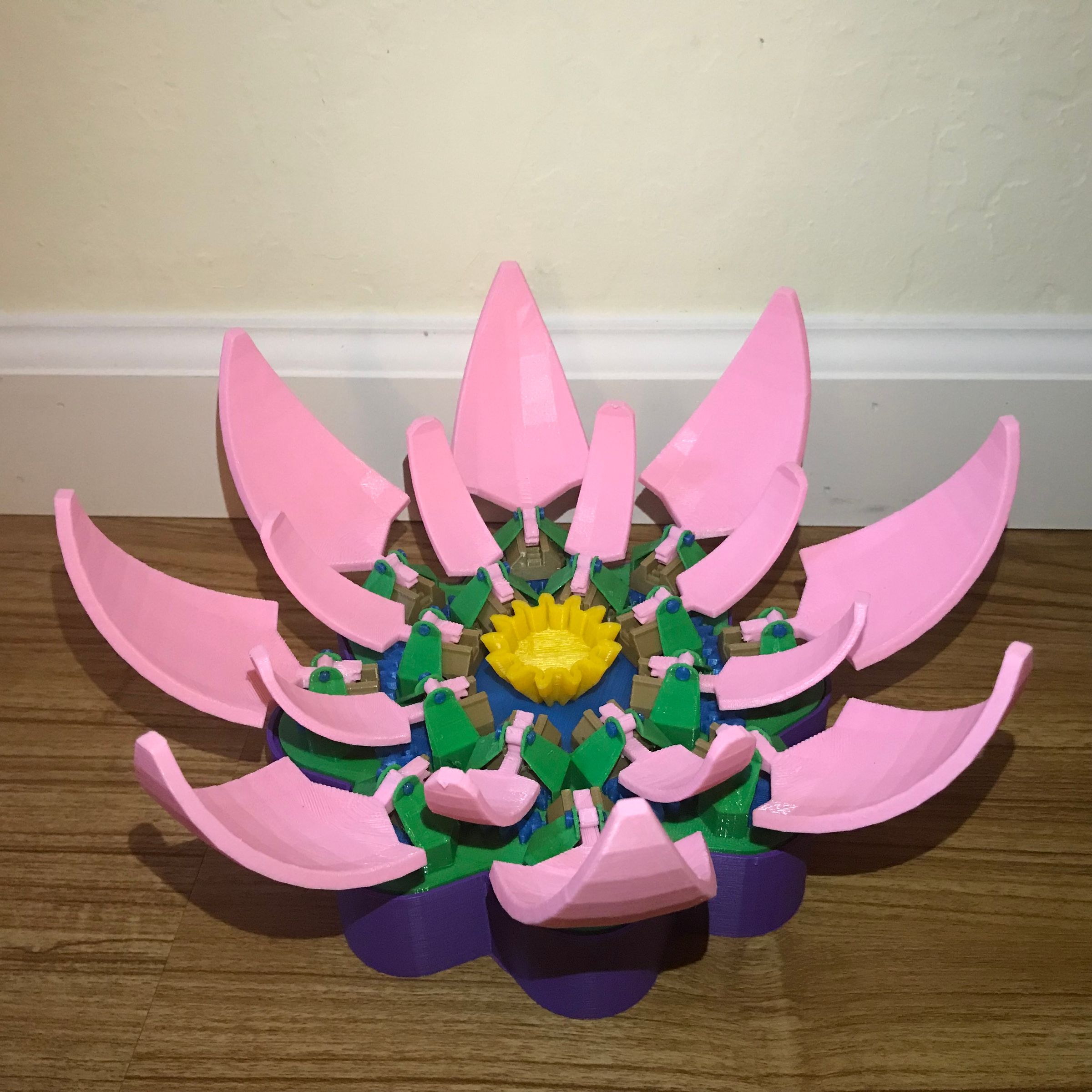 Blooming Lotus Automata : 9 Steps - Instructables
