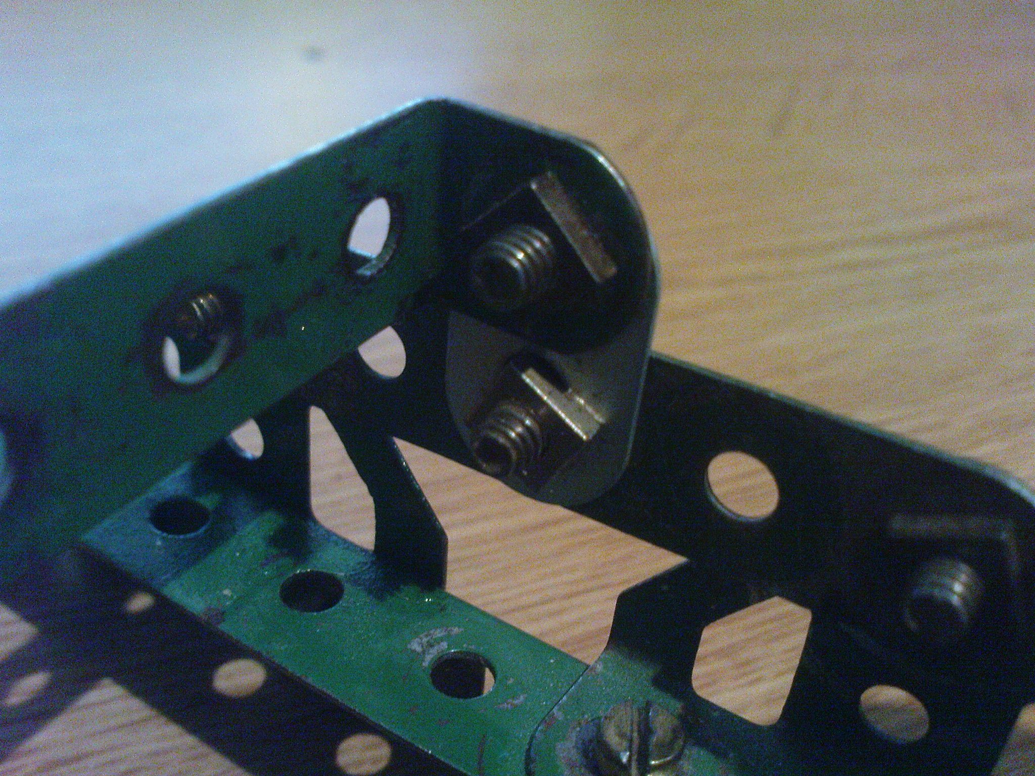 Meccano Walking Machine : 9 Steps - Instructables