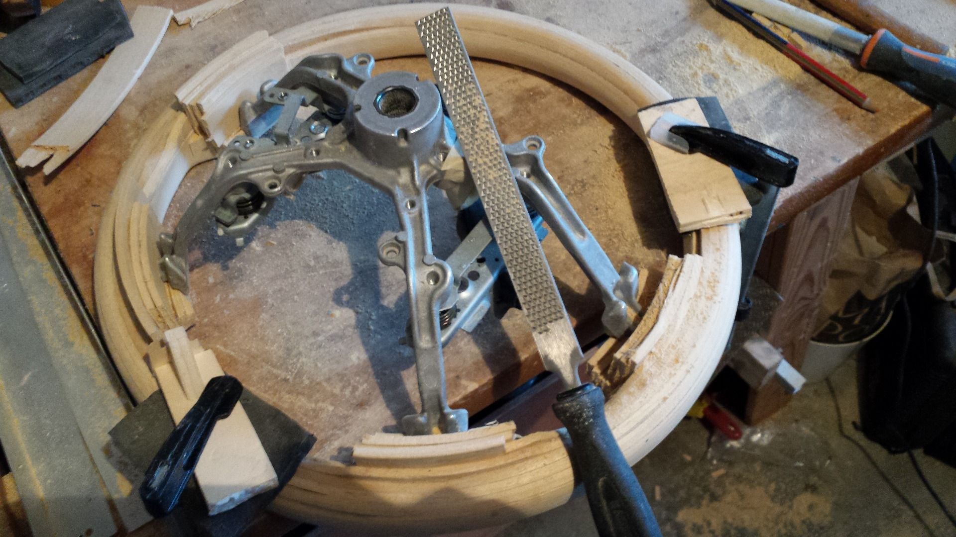 Rebuild a Steering Wheel With Wood : 15 Steps (with Pictures ...