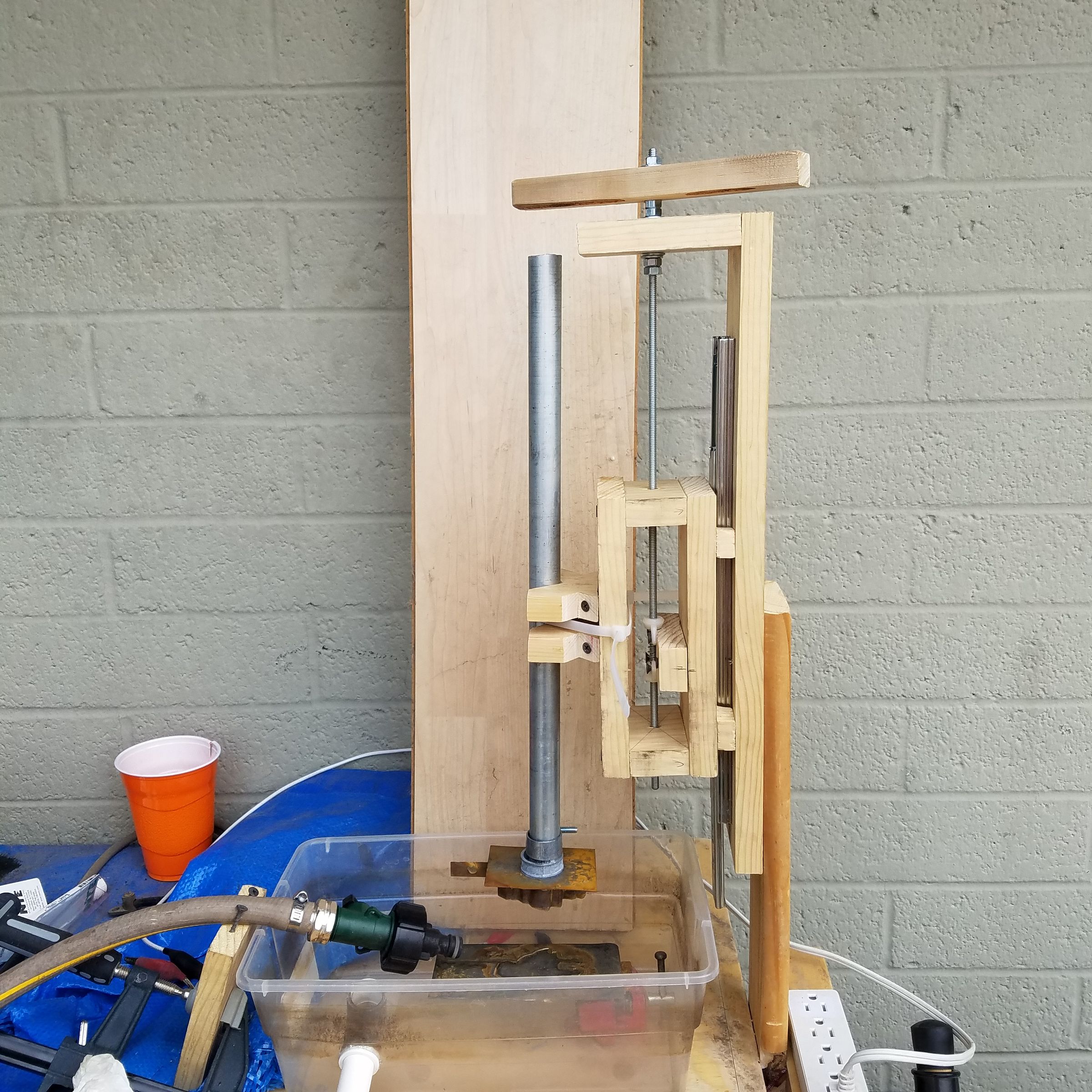 EDM - Electrical Discharge Machining : 8 Steps (with Pictures ...