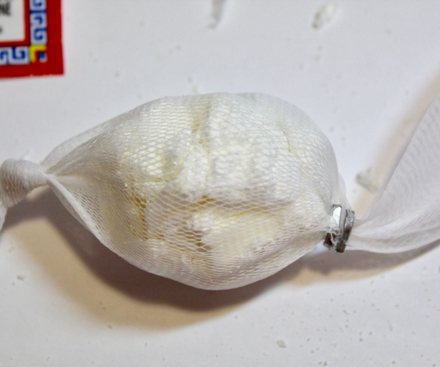 DIY Homemade Bath Sponge : 6 Steps (with Pictures) - Instructables