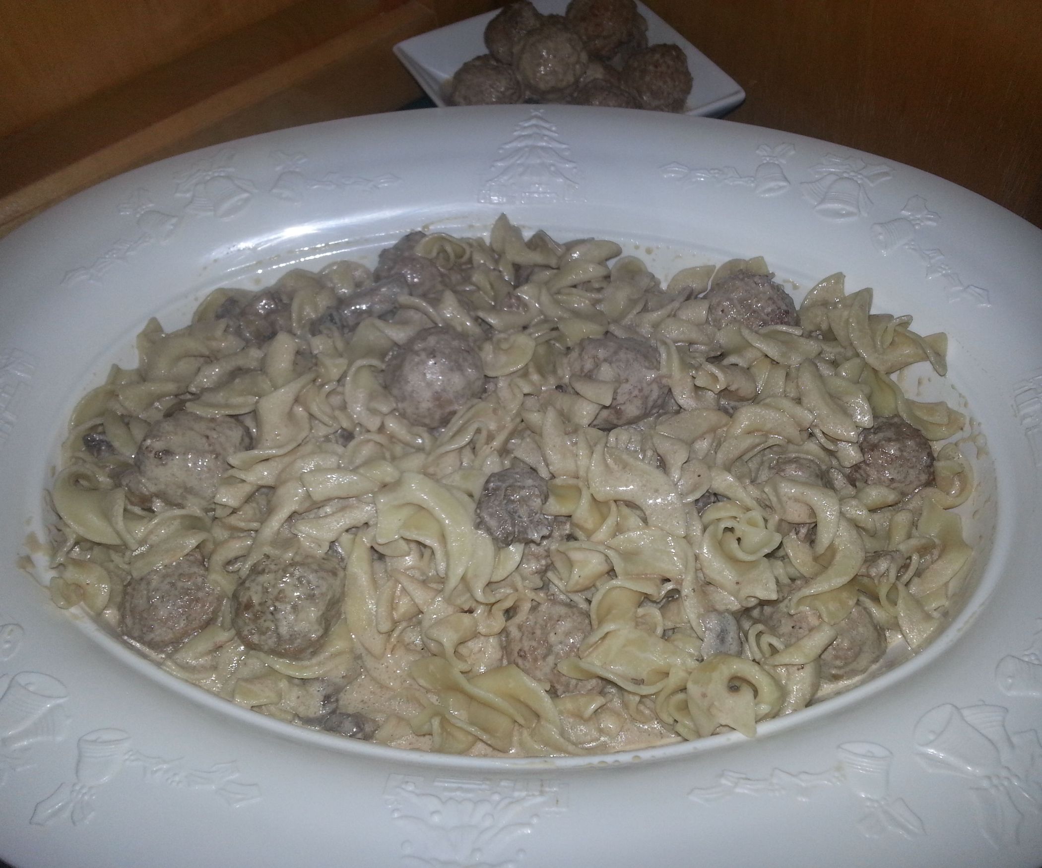 SAVORY MEATBALL STROGANOFF - Instructables