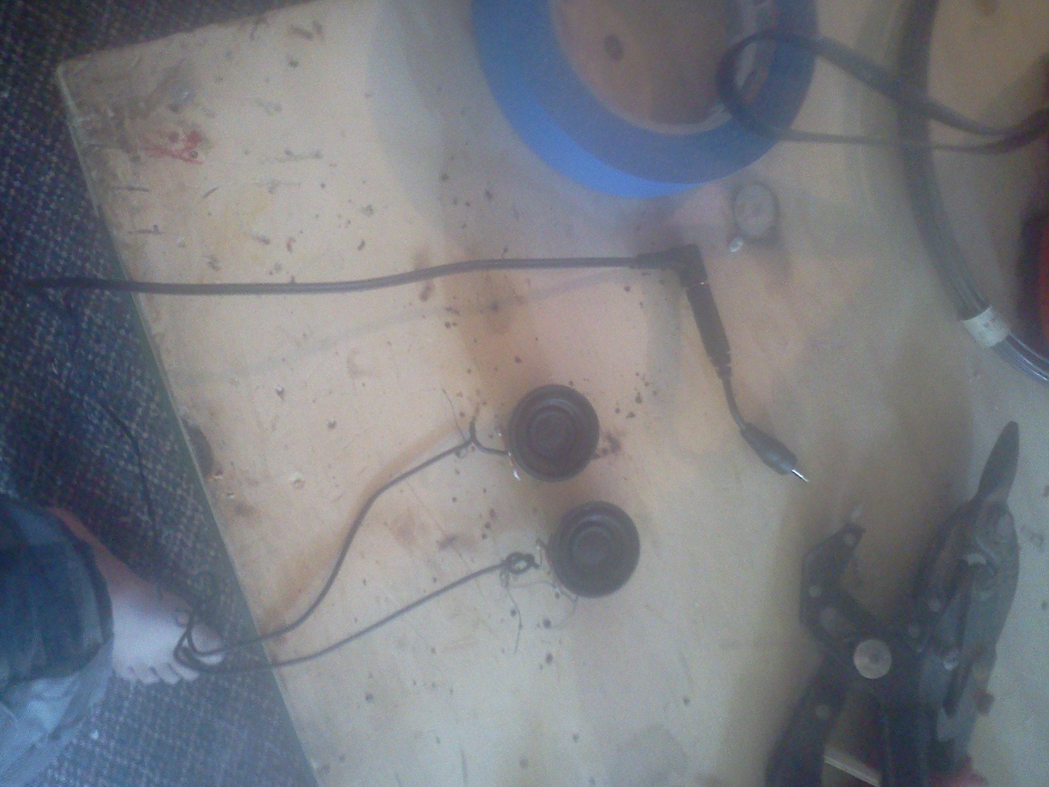 Make Your Own Custom Headphones : 8 Steps - Instructables