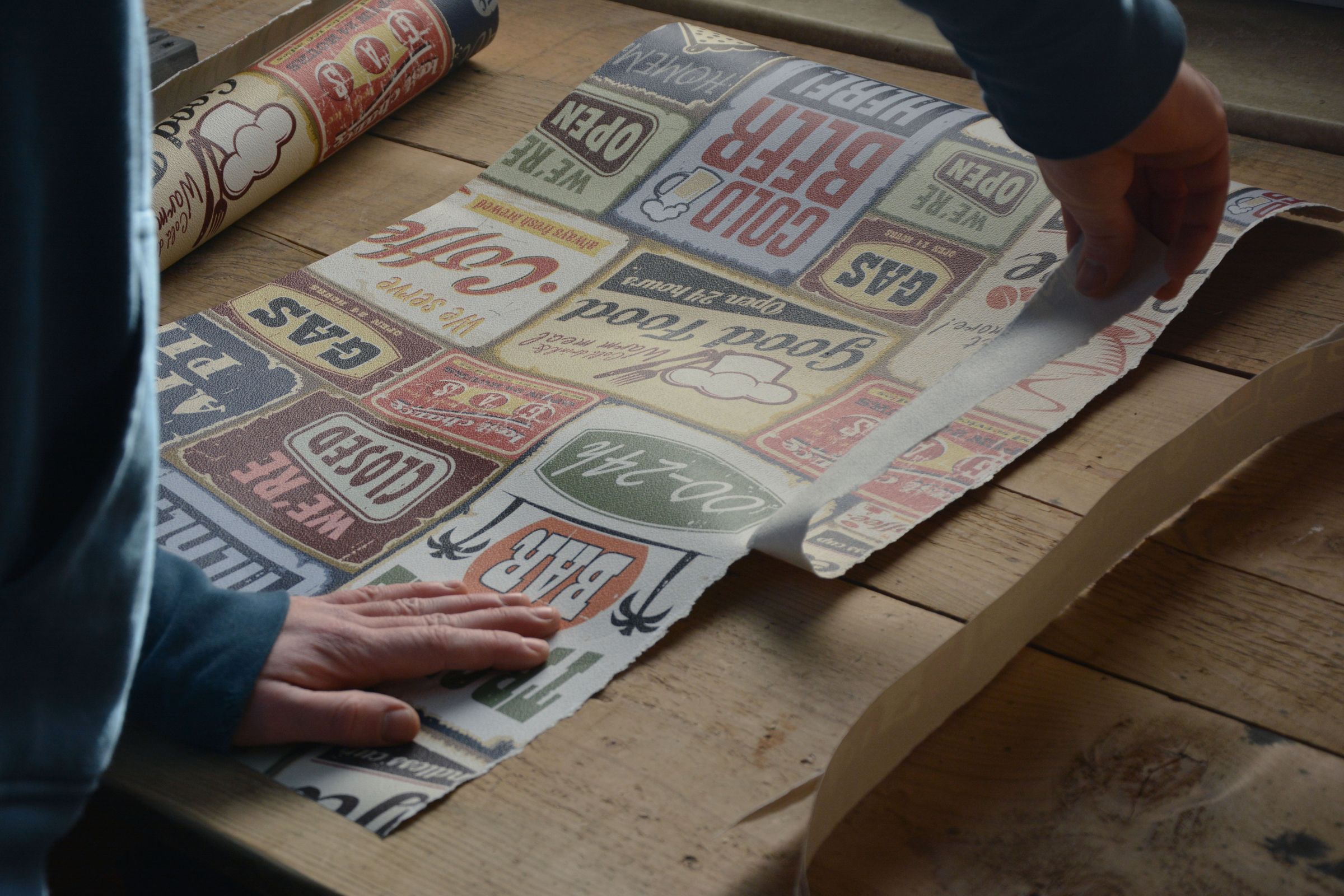 Paper Chair : 29 Steps (with Pictures) - Instructables