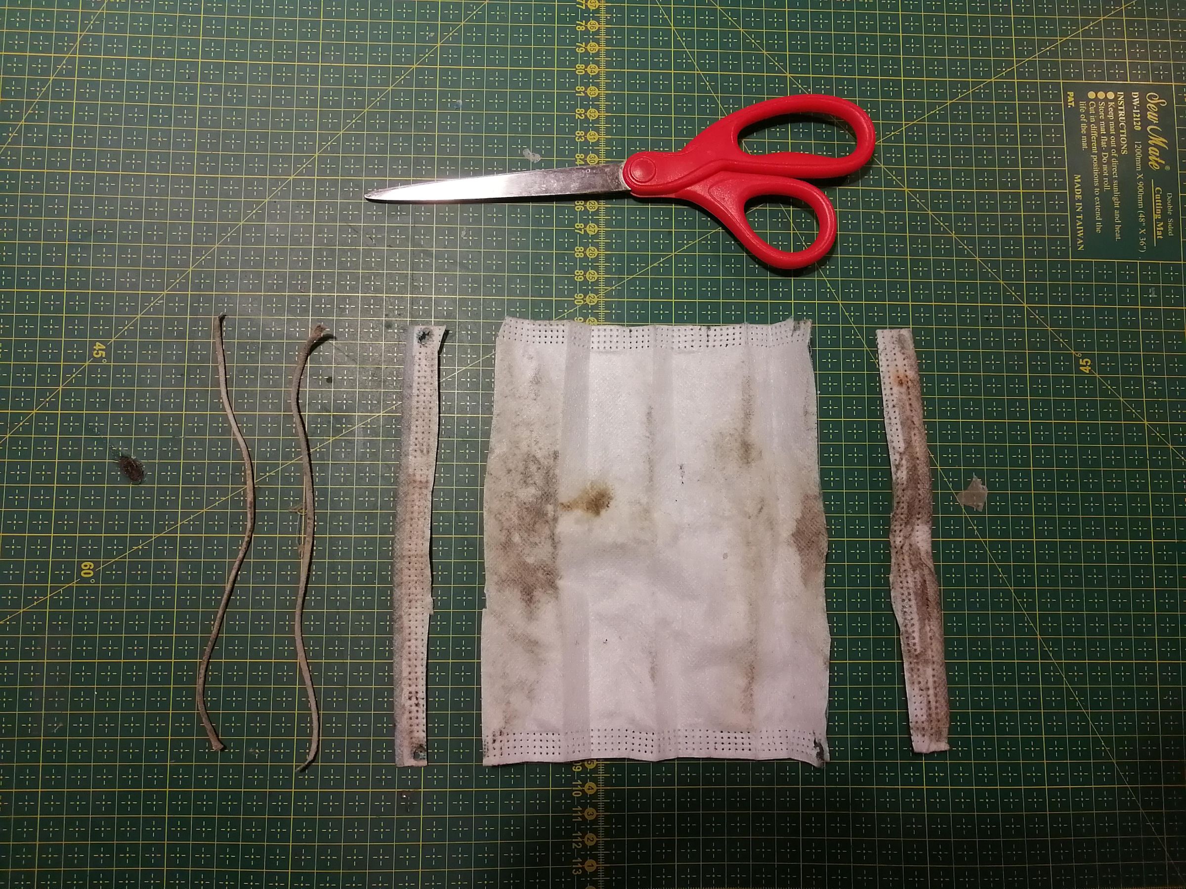 Ear Savers From Garbage Masks : 9 Steps (with Pictures) - Instructables