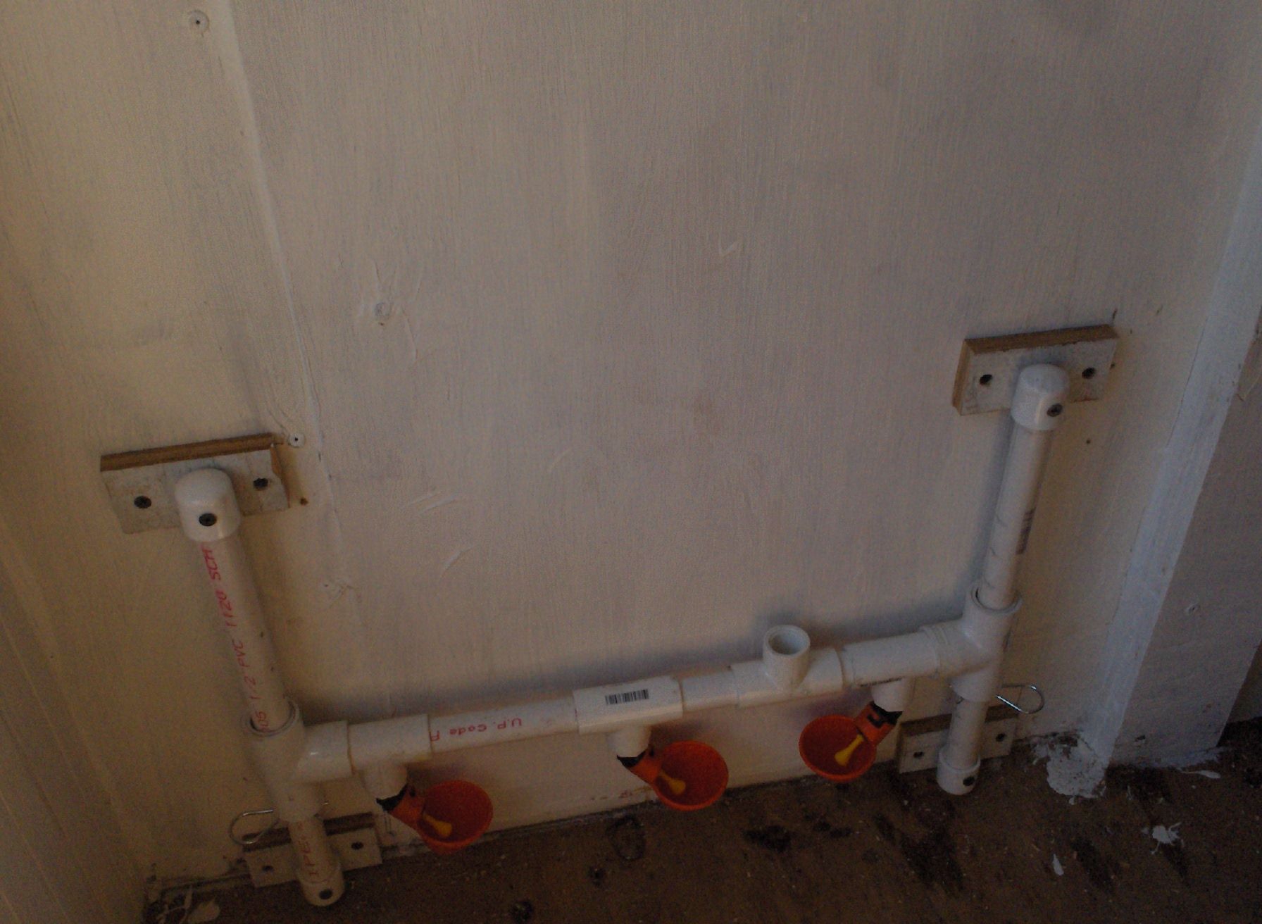 Chicken Drinker Manifold for Cups or Nipples - Instructables