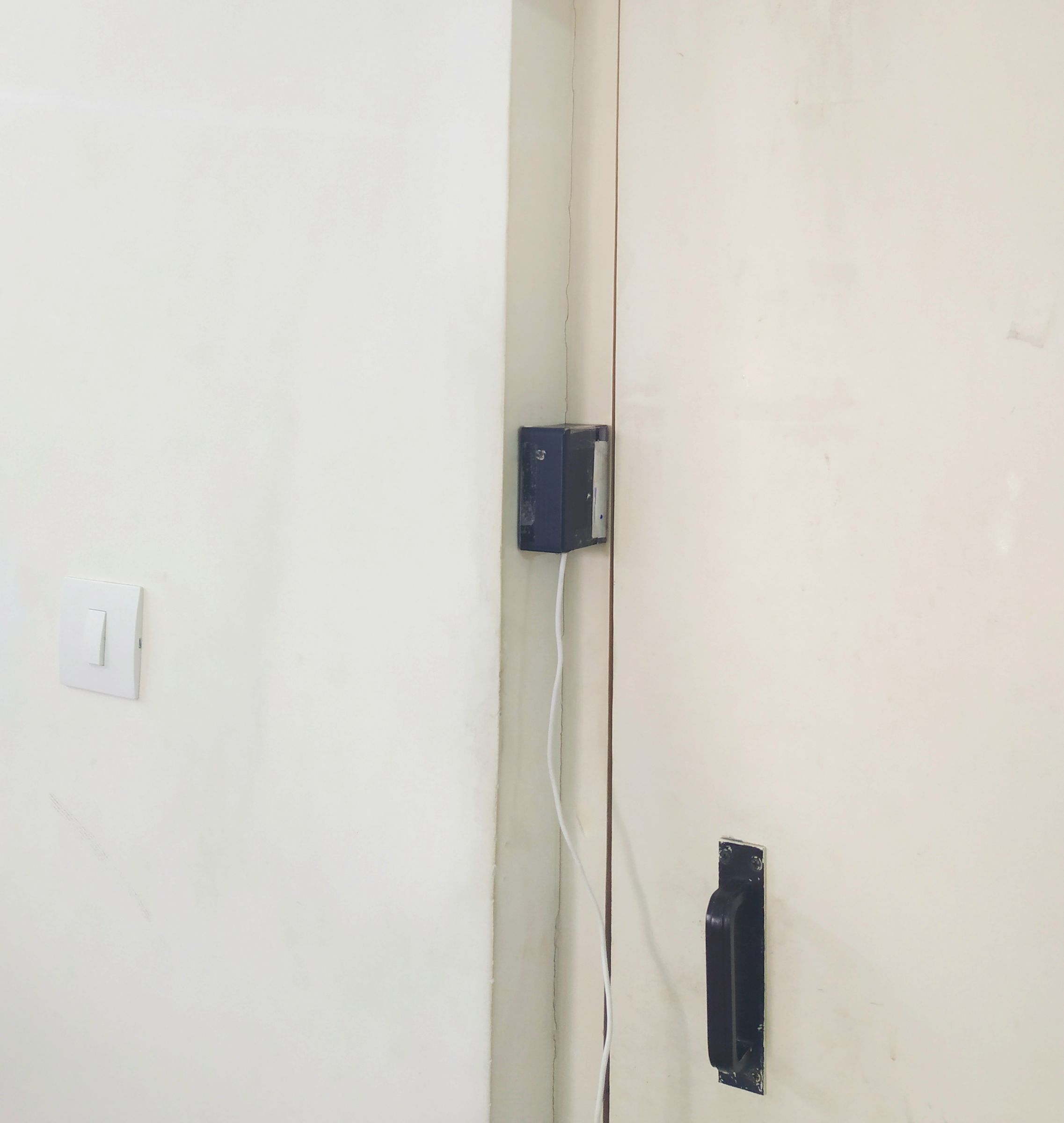 MODAS: Magnetic Open Door Alert System : 7 Steps (with Pictures ...