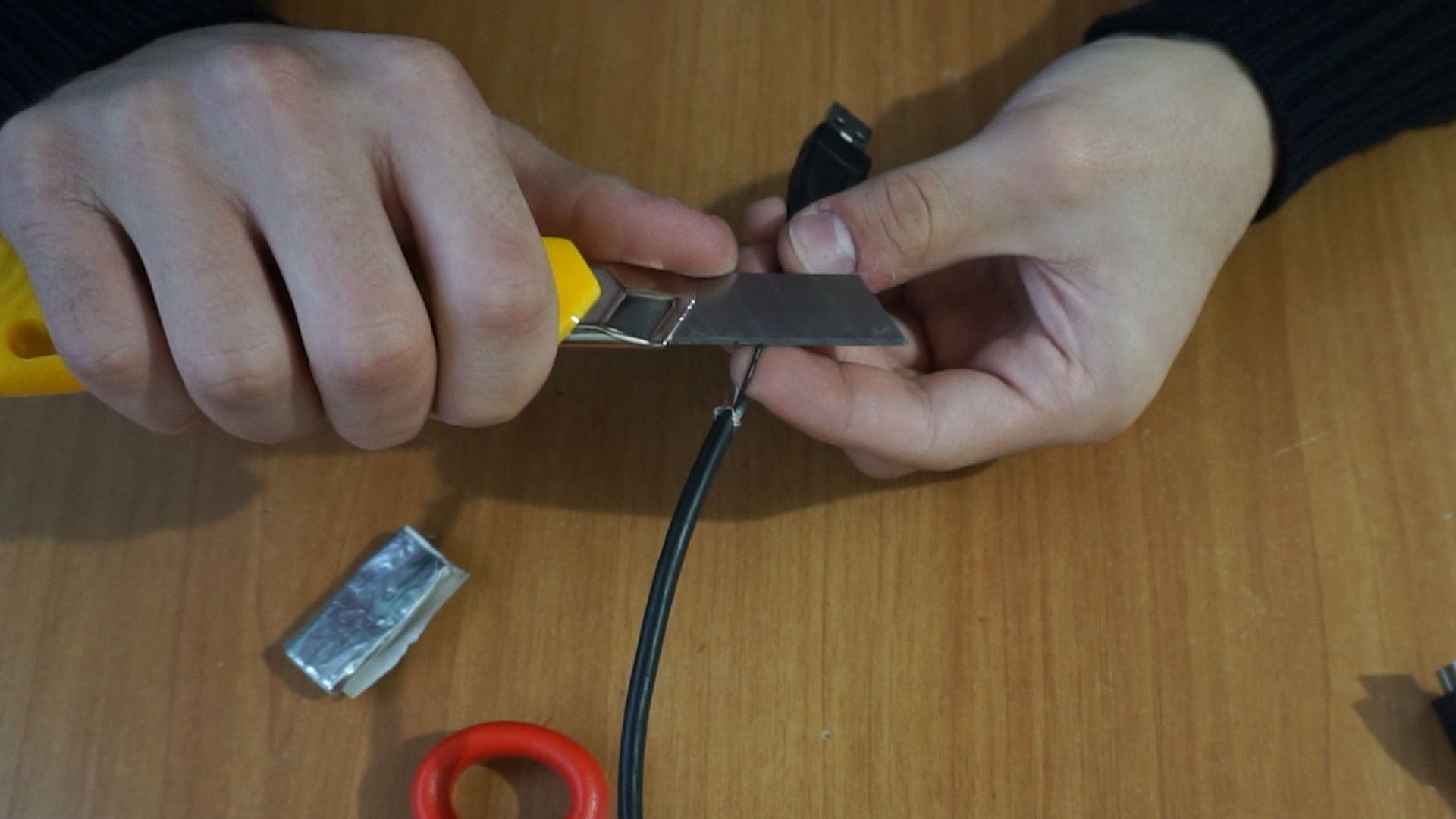 How to Add Separate USB Power Supply to an External Hard Drive : 13 ...
