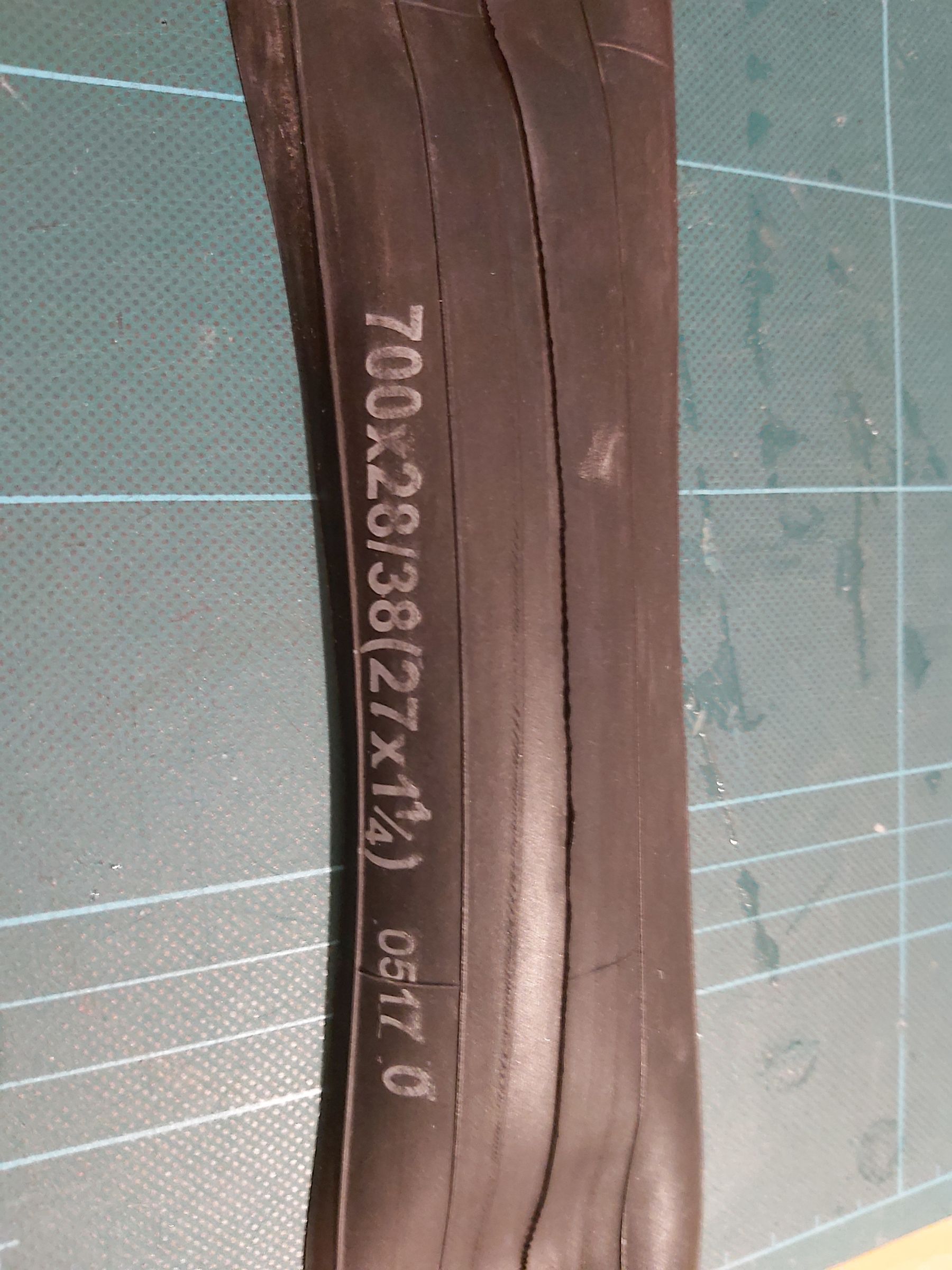 Recycled Innertube Roses : 8 Steps (with Pictures) - Instructables