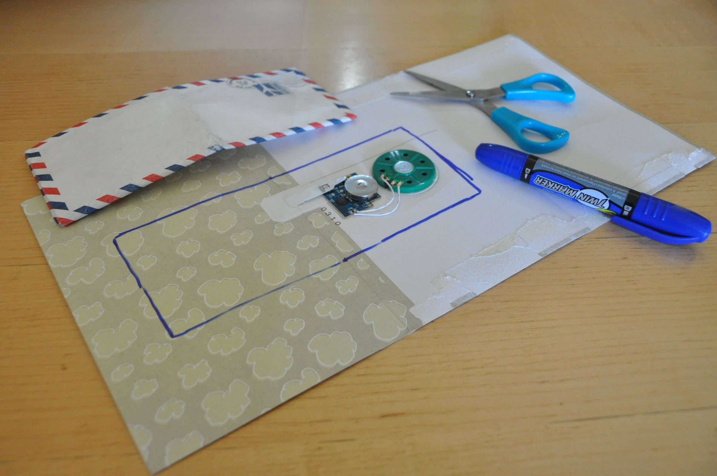 Assemble a Musical Decoy Wallet : 7 Steps (with Pictures) - Instructables