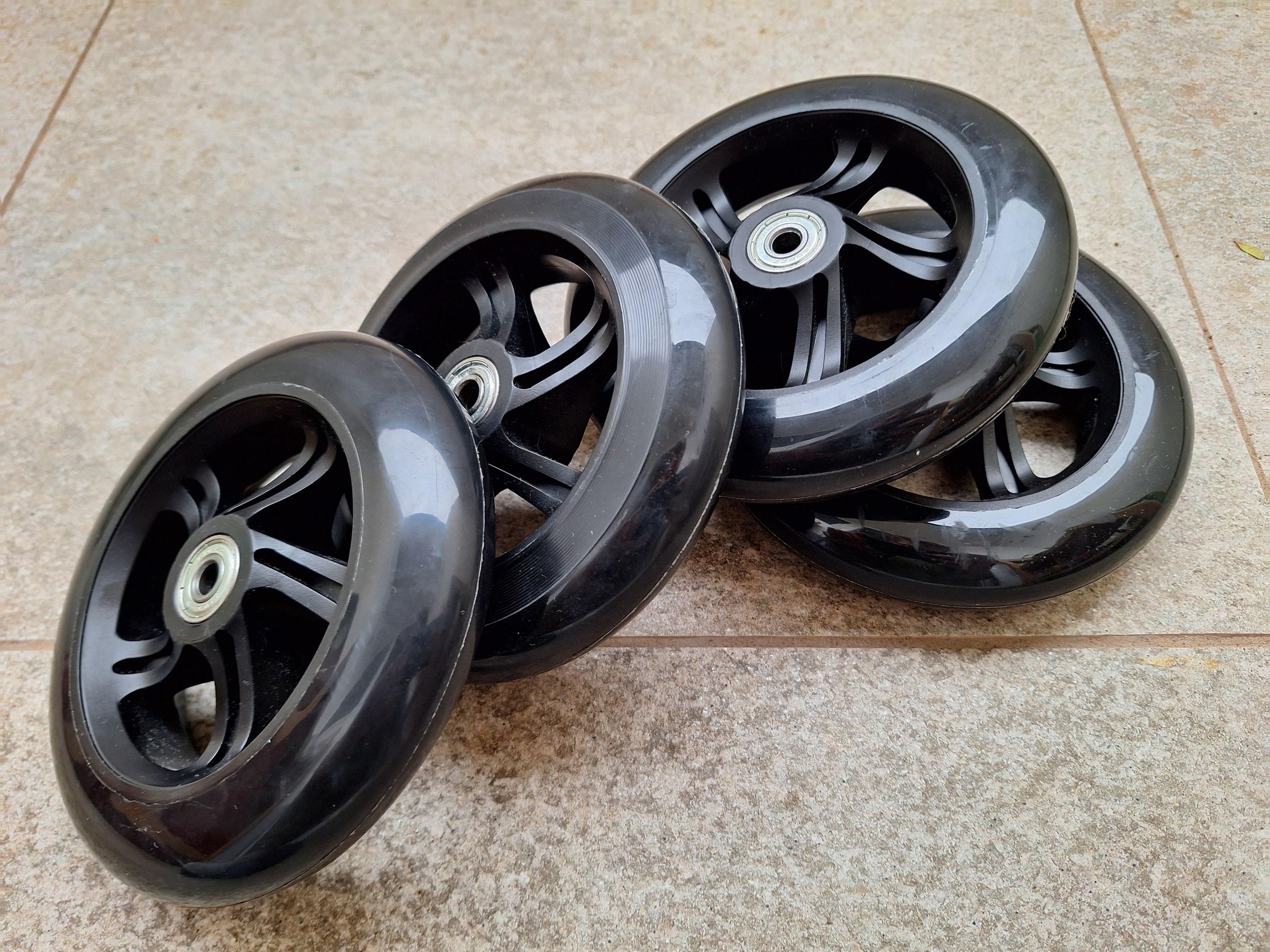 Oak/Beech Wooden Pulling Car for 2 Kids With Steering : 8 Steps (with ...