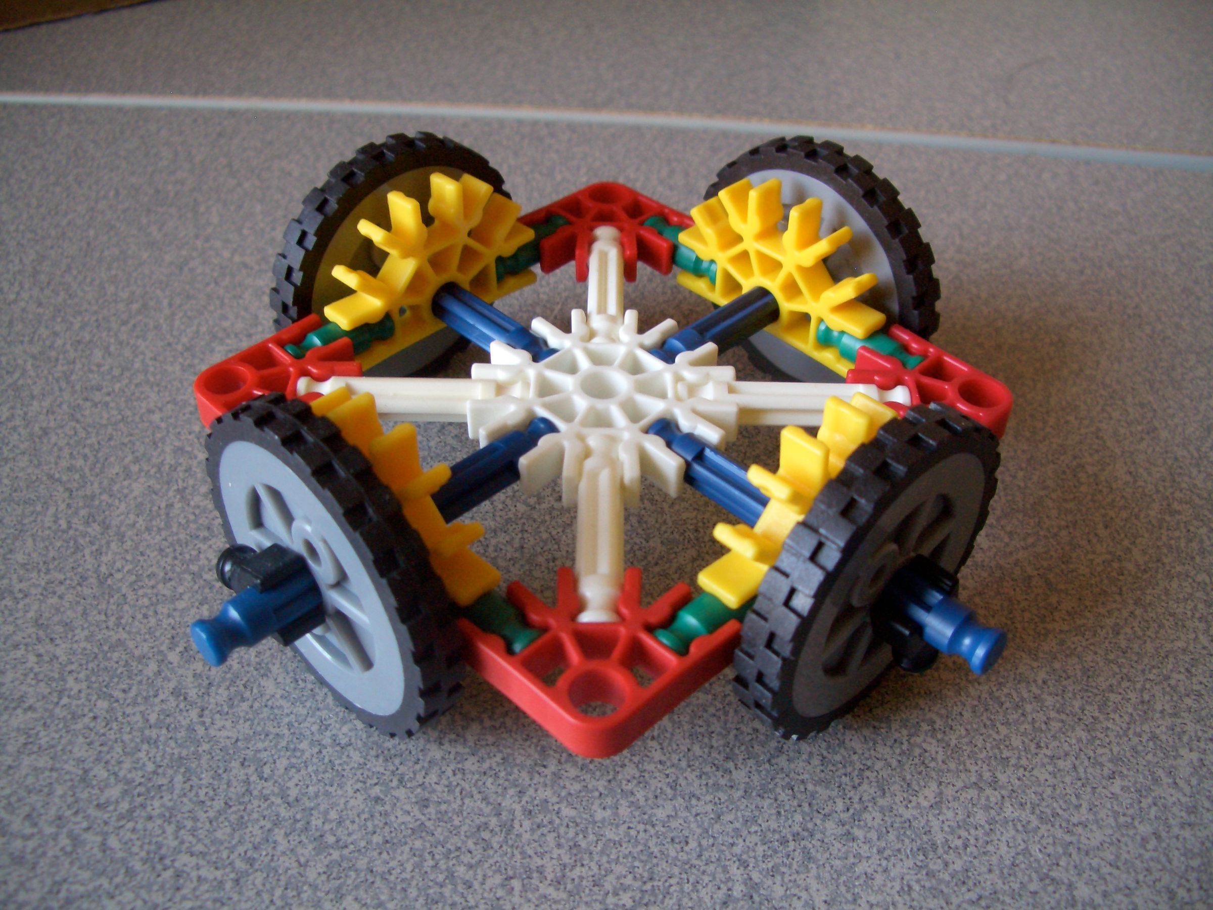 K'NEX Mobile Crane Truck V.3 Instructions : 8 Steps - Instructables