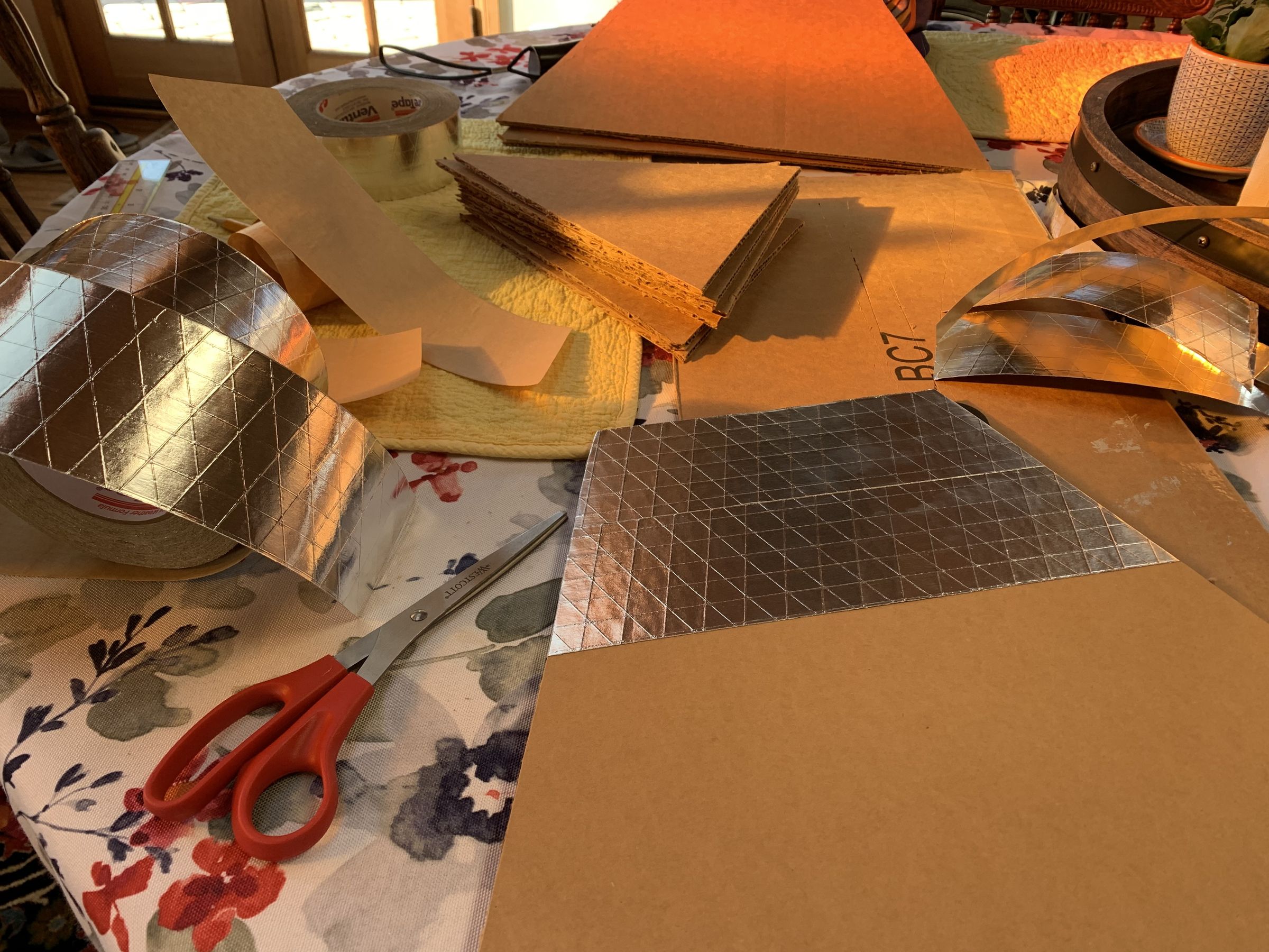 DIY Cardboard Umbrella Light for Photography & Film Made From Old ...