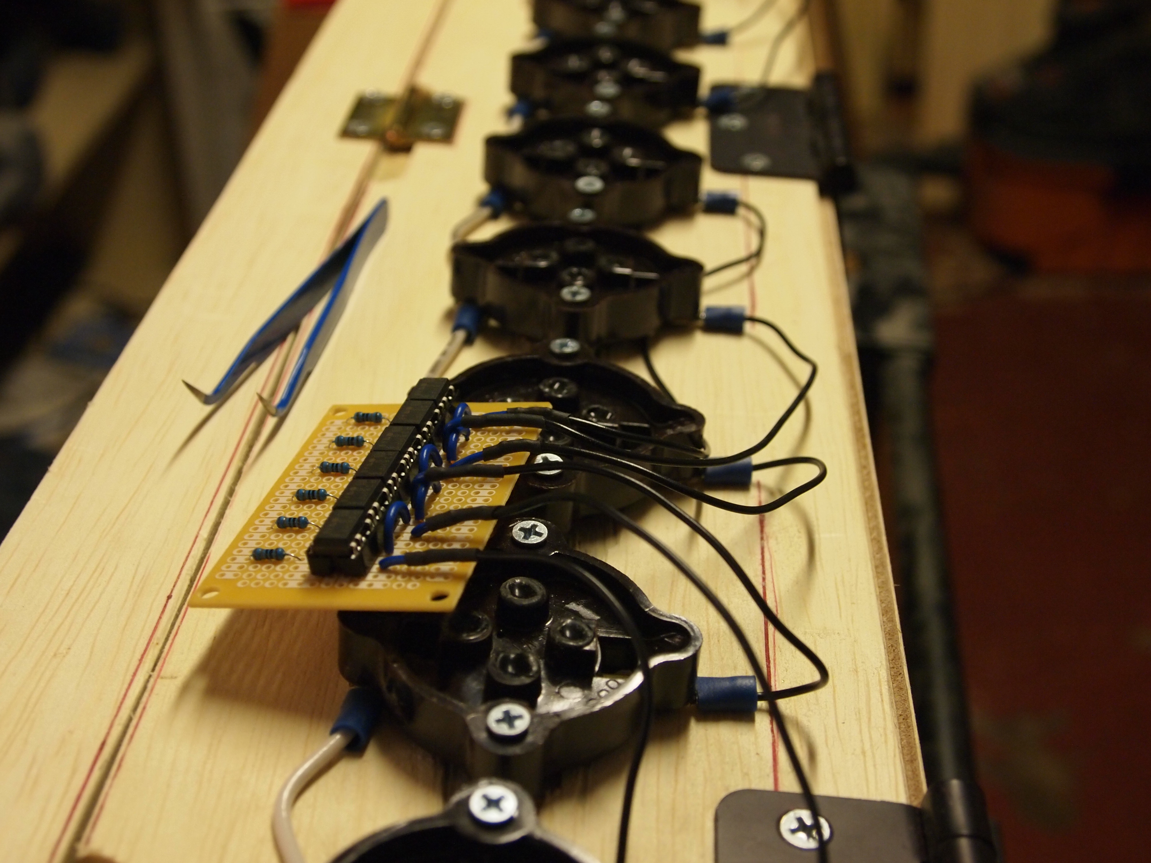 Antique Light Bulb Organ - MIDI/OSC Controlled : 14 Steps (with ...