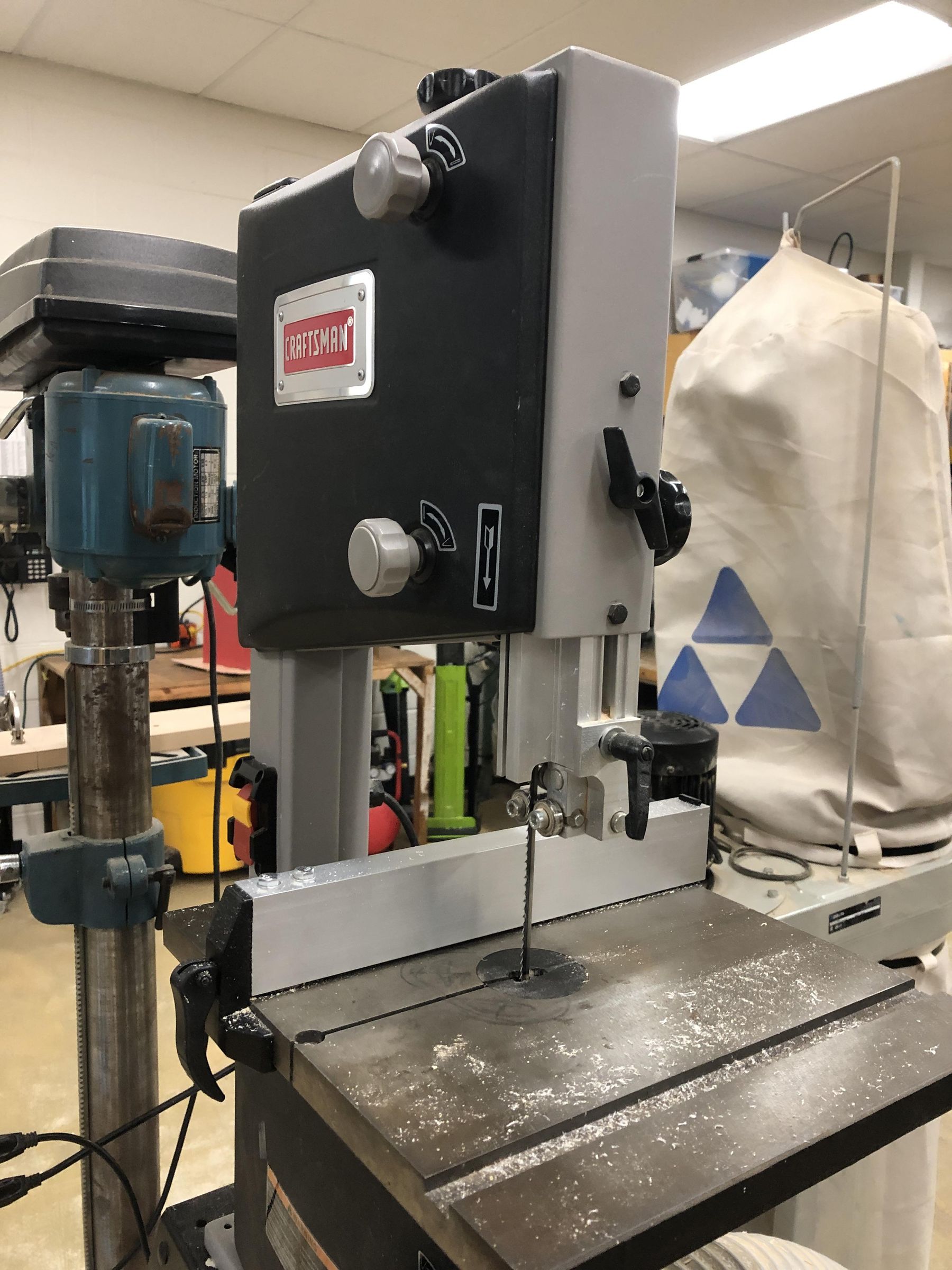 A Suite of Seats - One Board Chair Challenge : 9 Steps (with Pictures ...