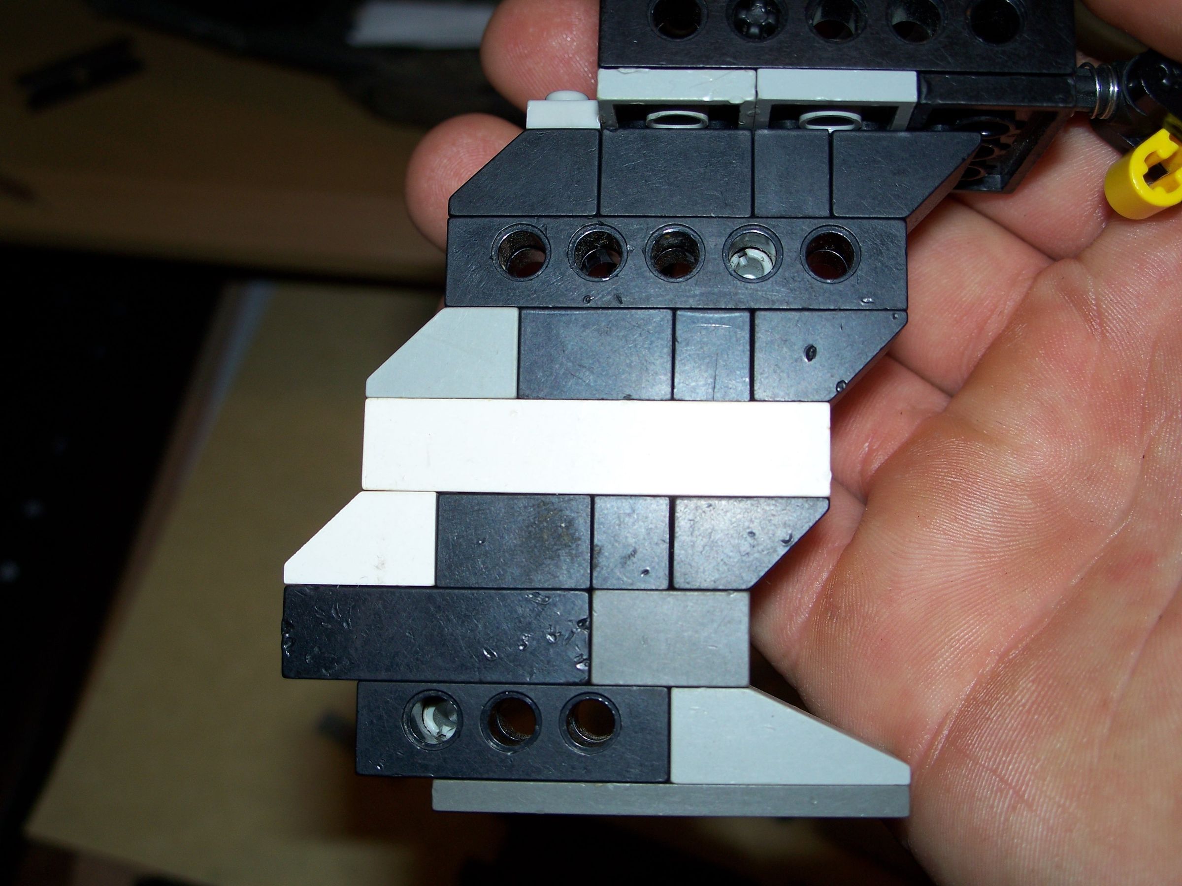 Awsome LEGO Gun! : 3 Steps - Instructables