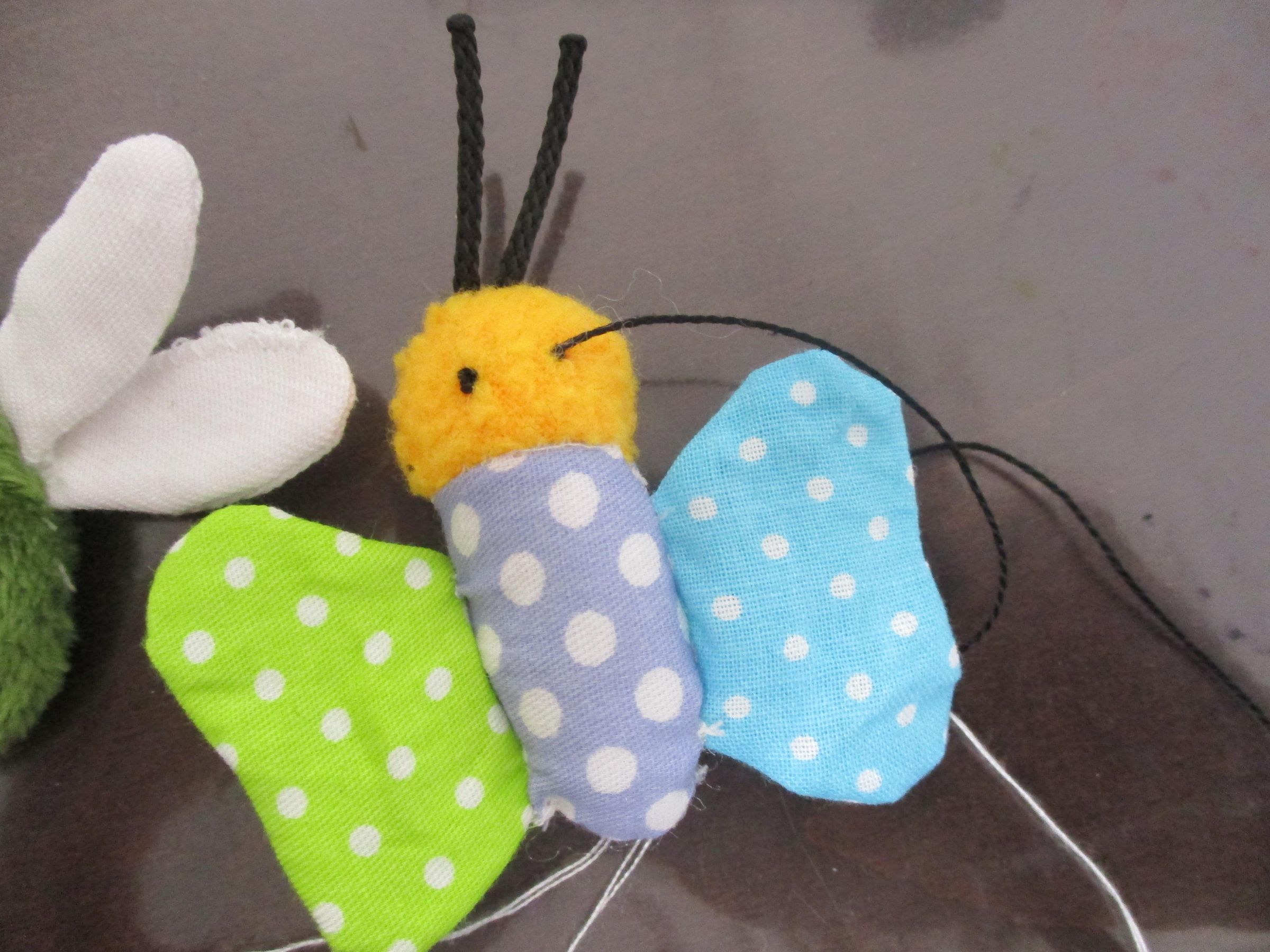 DIY Wrist Rattles and Foot Finder Socks - a Wearable Sensory Toy : 10 ...