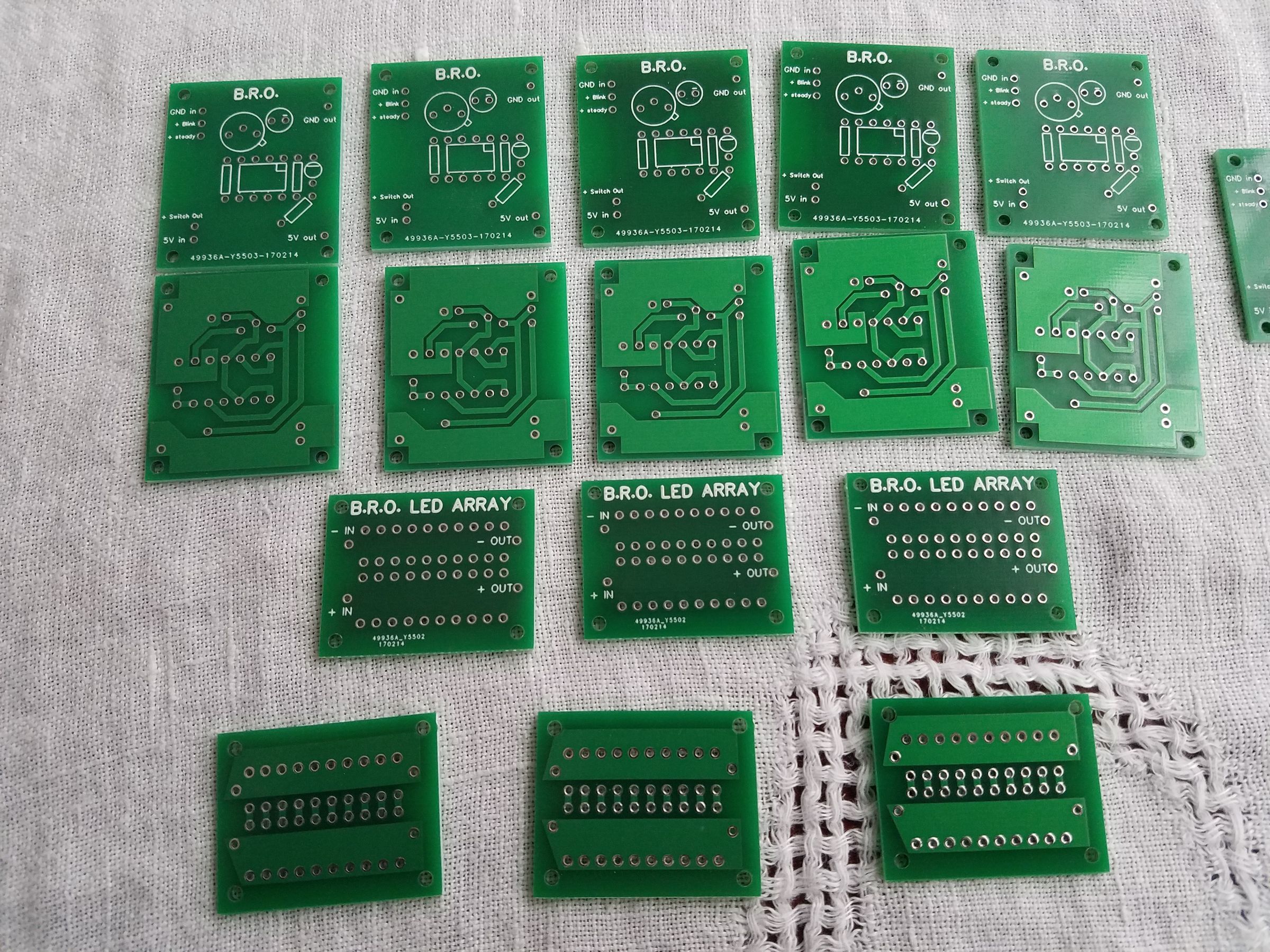 Throbbing/Fading/Flashing LED With 555 Timer : 7 Steps - Instructables