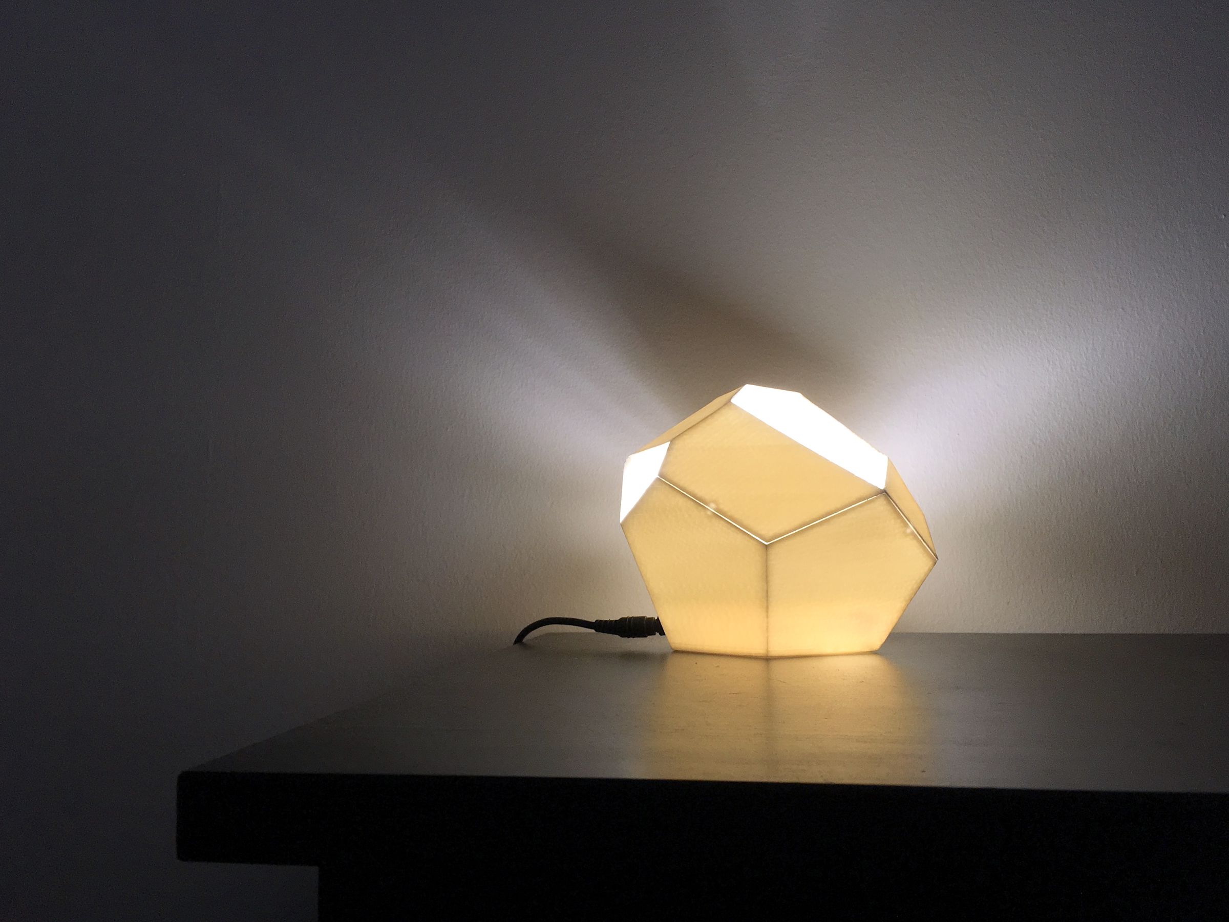 Low-Poly Geometric Lamp : 16 Steps (with Pictures) - Instructables