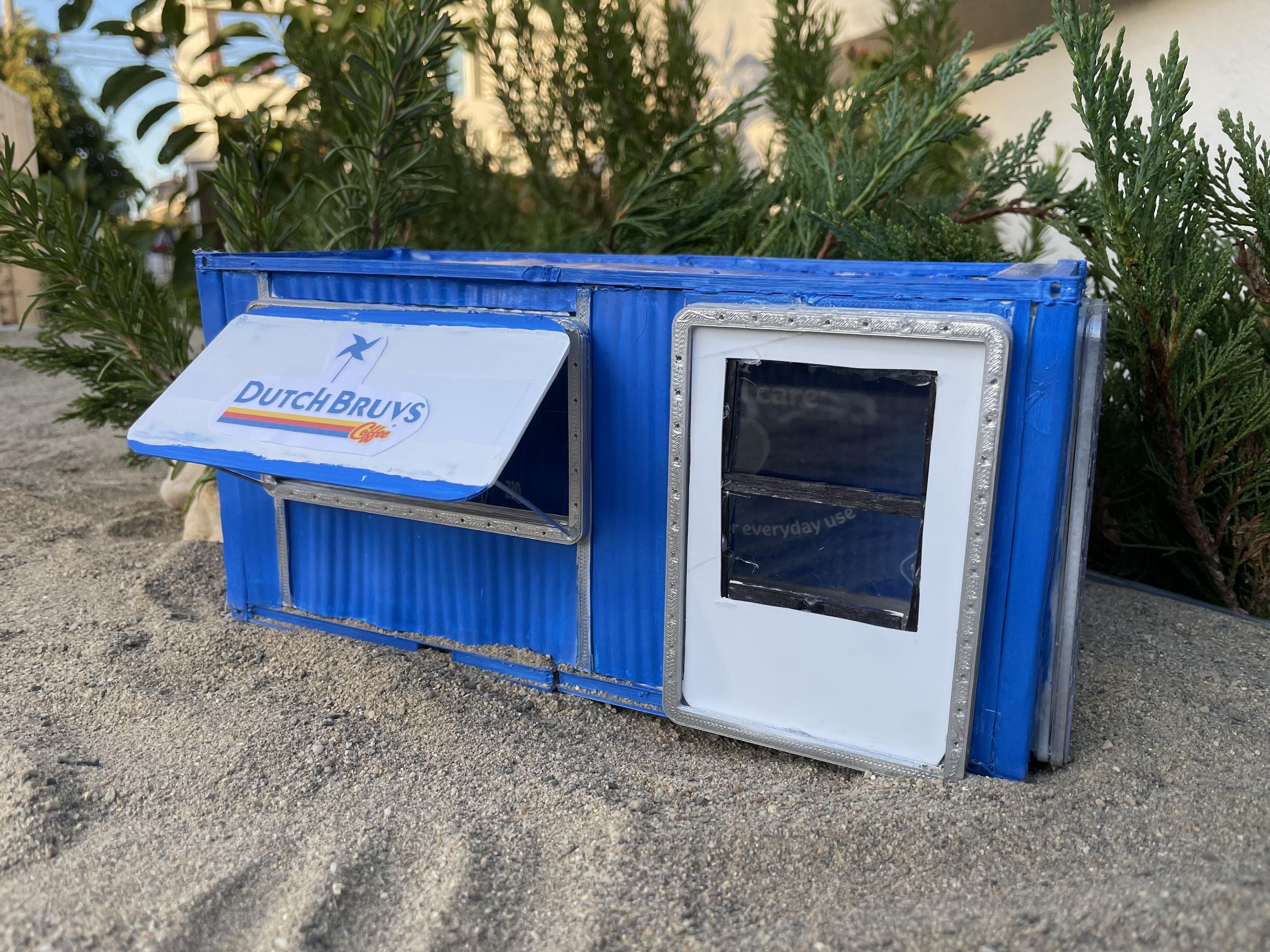 Multi-Purpose Reconfigurable Container Units : 30 Steps (with Pictures ...