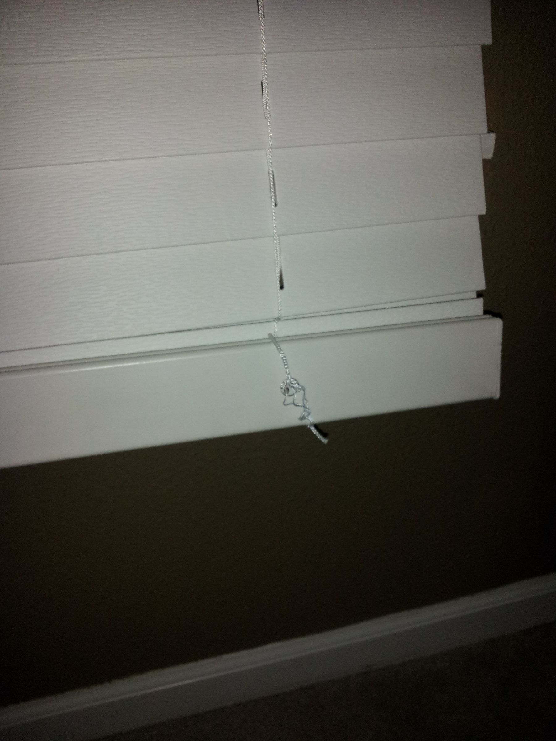 How to Fix Broken Slat in Blinds. : 8 Steps - Instructables