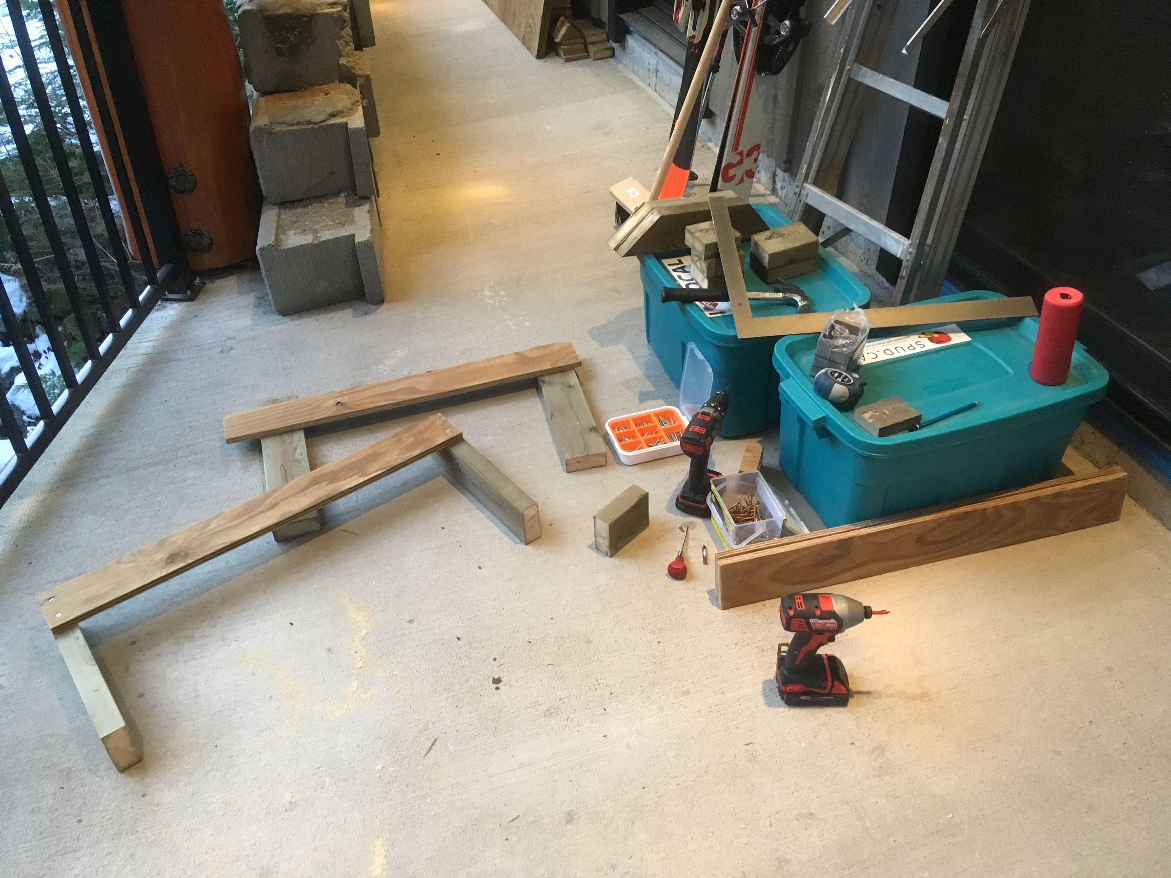 Ski Rack From 2x4 and Plywood : 8 Steps (with Pictures) - Instructables