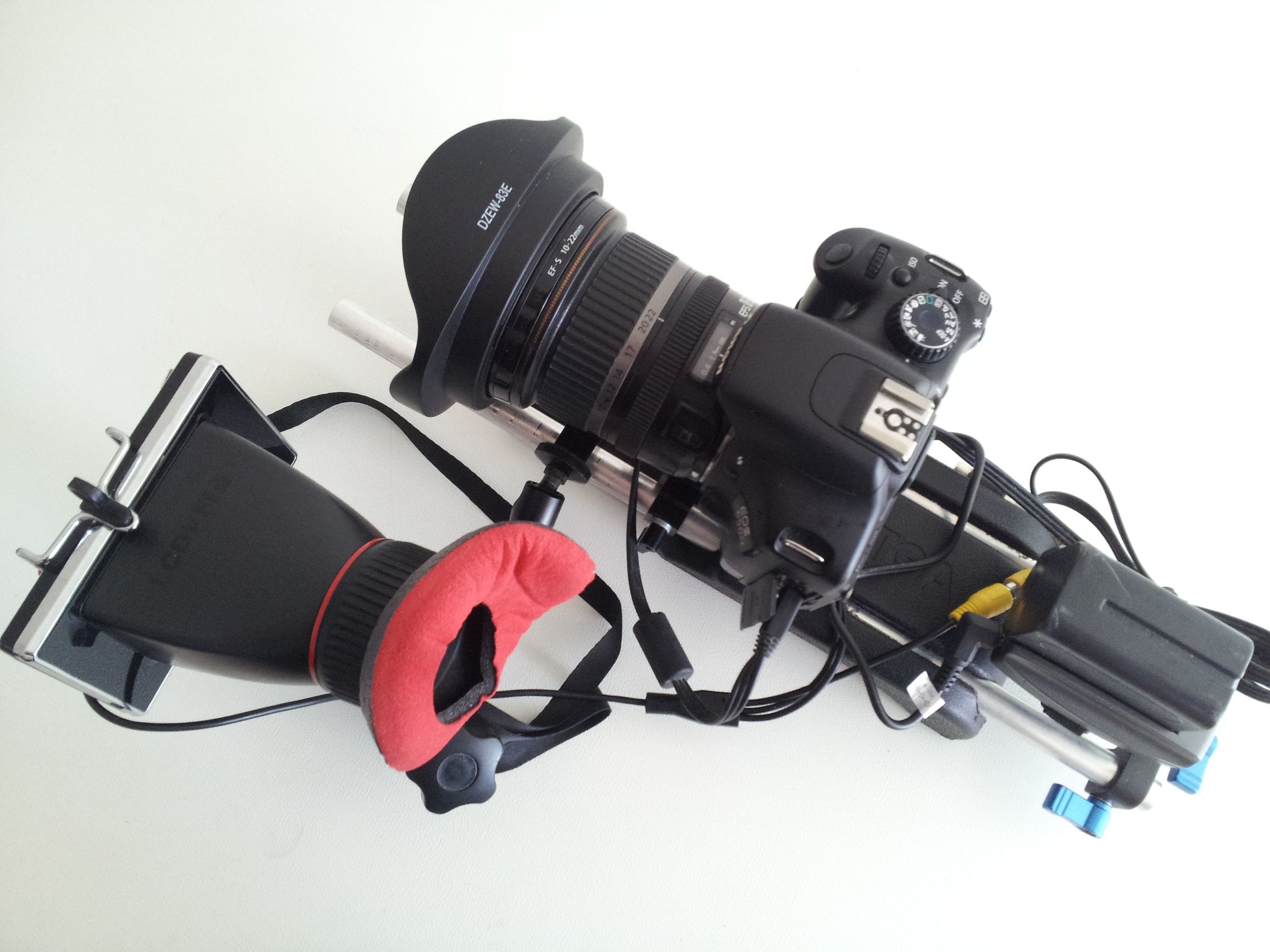 Affordable External Monitor / EVF for DSLR : 5 Steps - Instructables