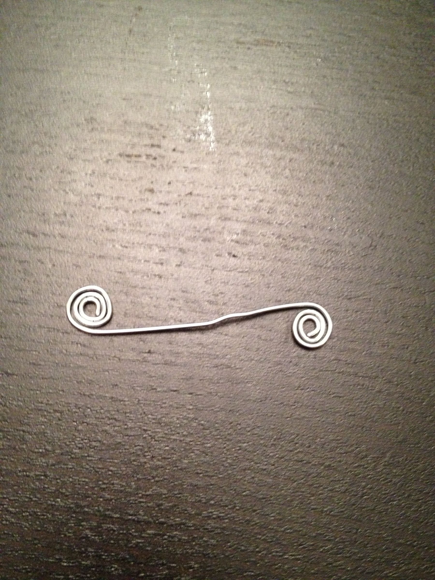 Swirly Paperclip Ring : 6 Steps (with Pictures) - Instructables