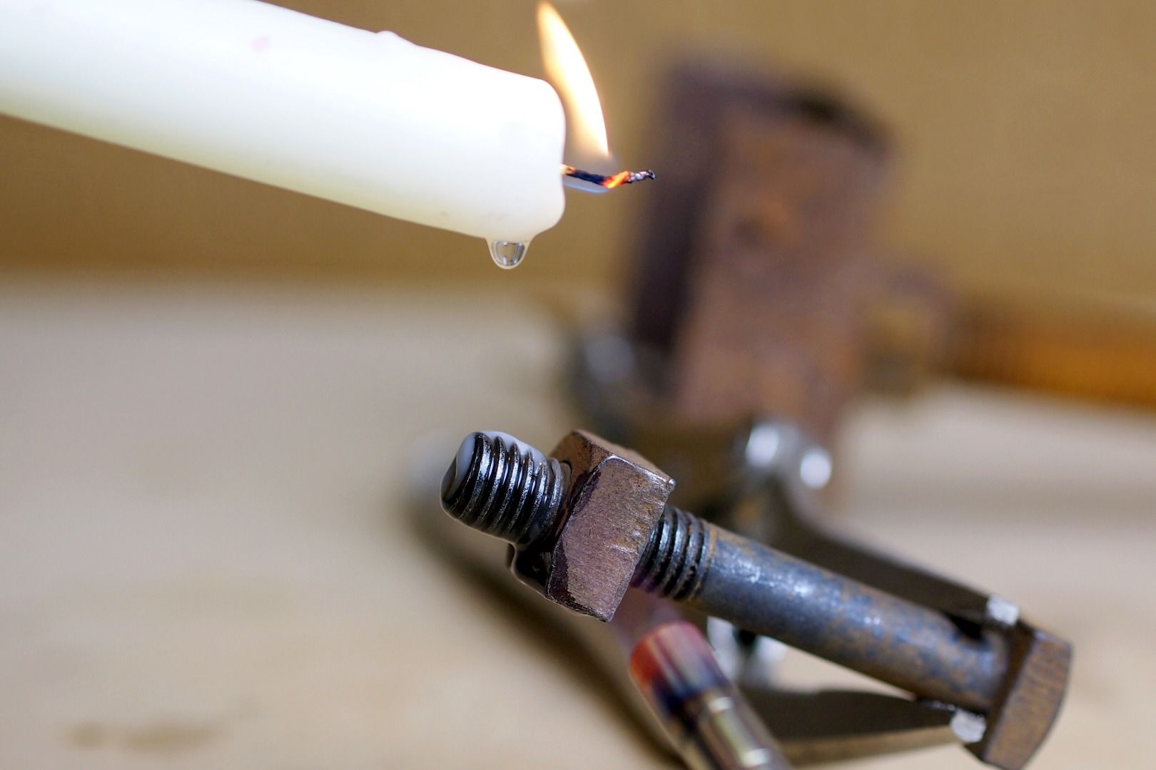 How to Remove a Stubborn Nut/Bolt : 15 Steps (with Pictures ...