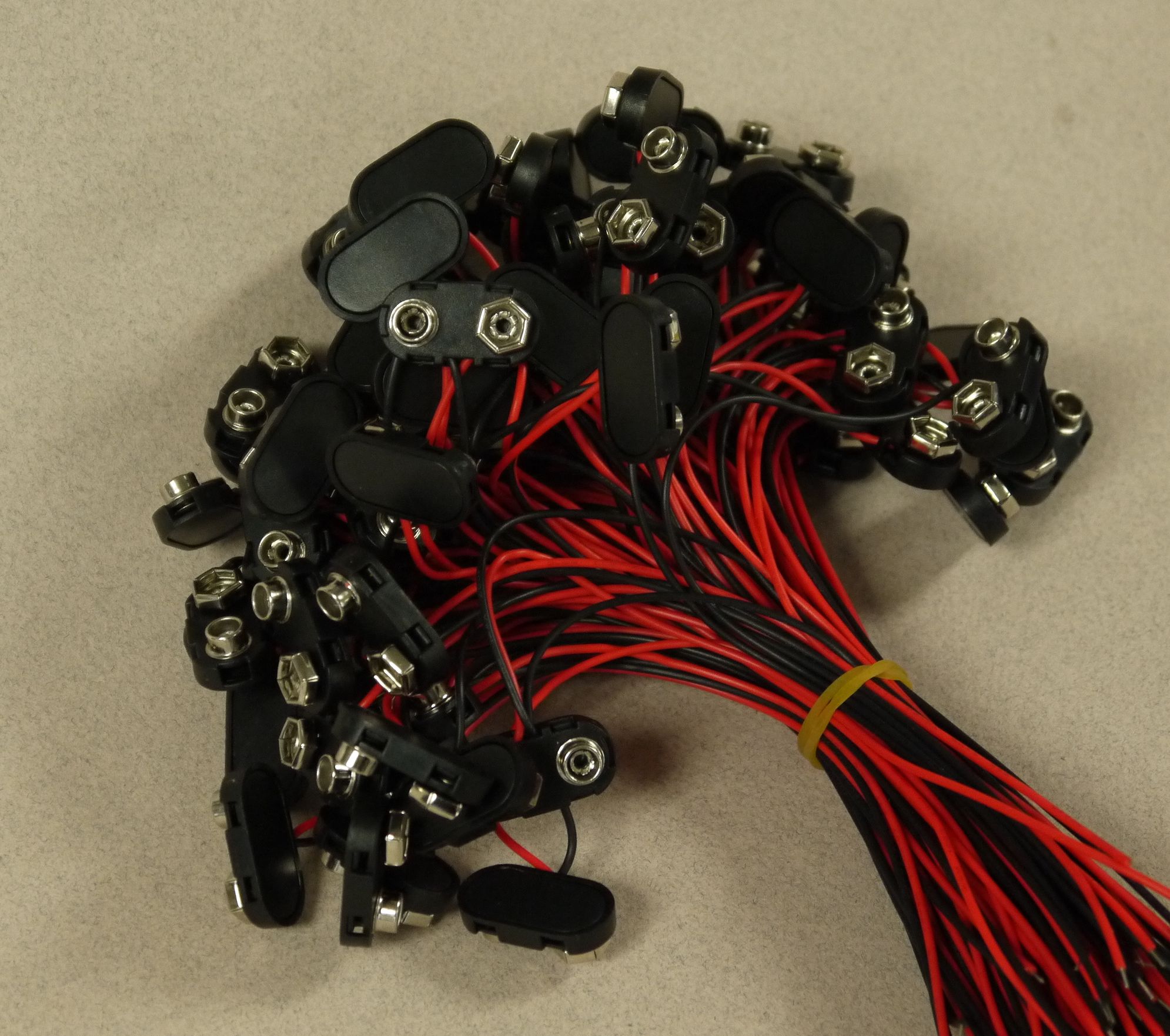 9V LED Flashlight : 15 Steps (with Pictures) - Instructables