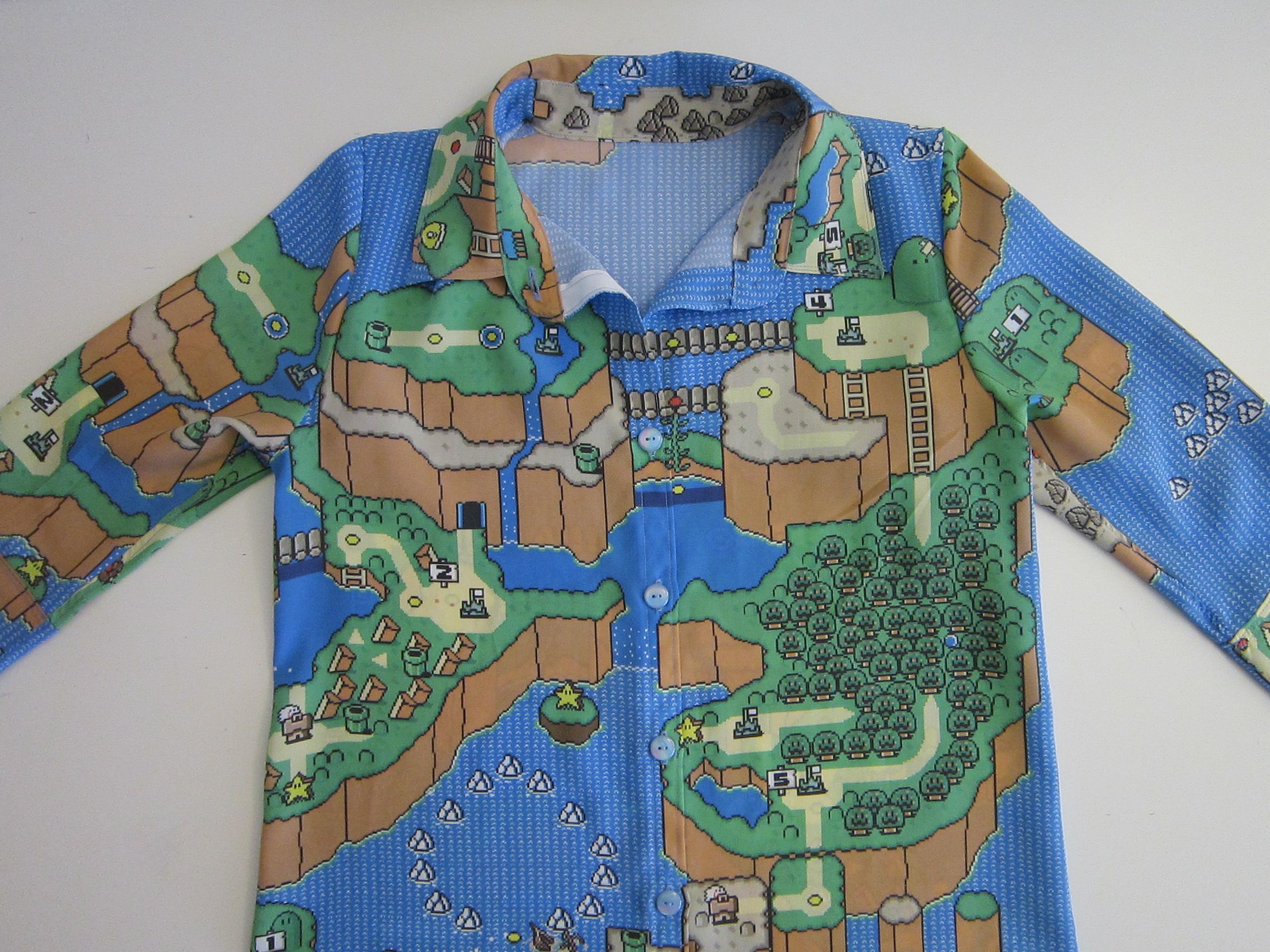 Super Mario Button Up Shirt : 13 Steps (with Pictures) - Instructables
