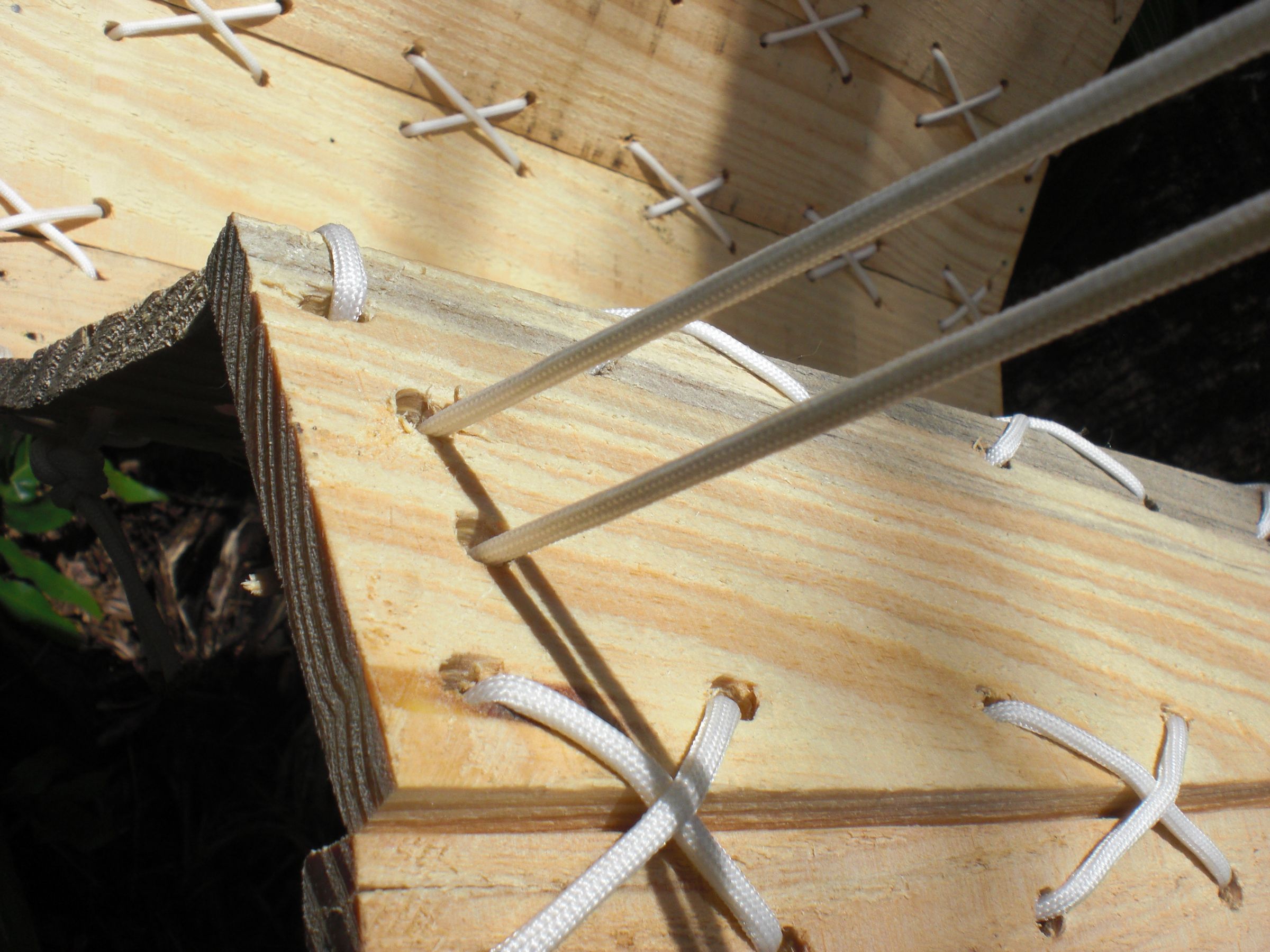 Paracord Laced Pallet, Hanging Chair : 8 Steps (with Pictures ...