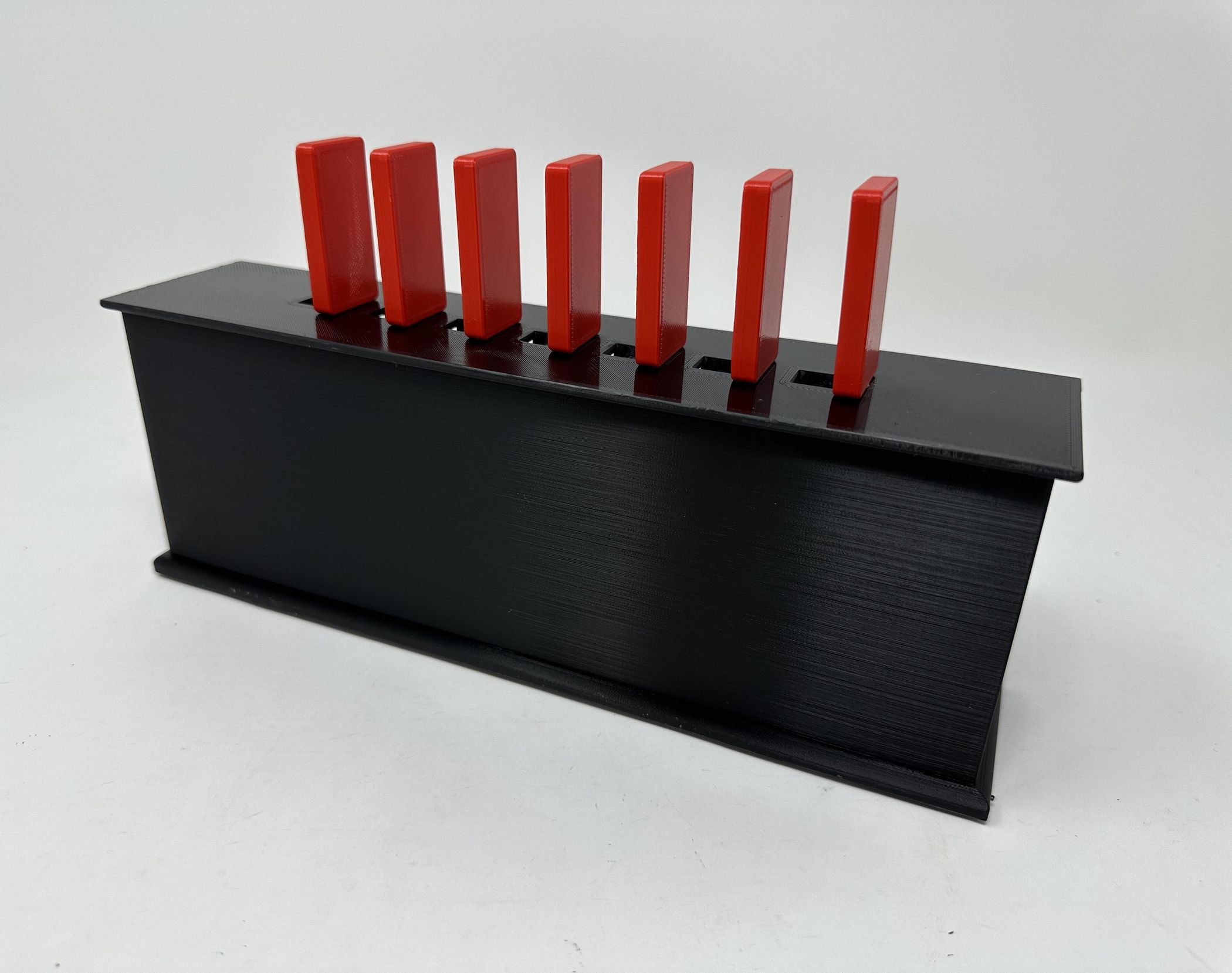 A "Do Nothing" Dominoes Box. : 4 Steps (with Pictures) - Instructables