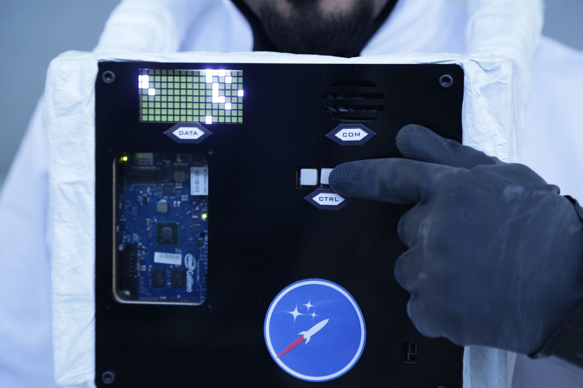 Special Effects Space Suit : 10 Steps (with Pictures) - Instructables