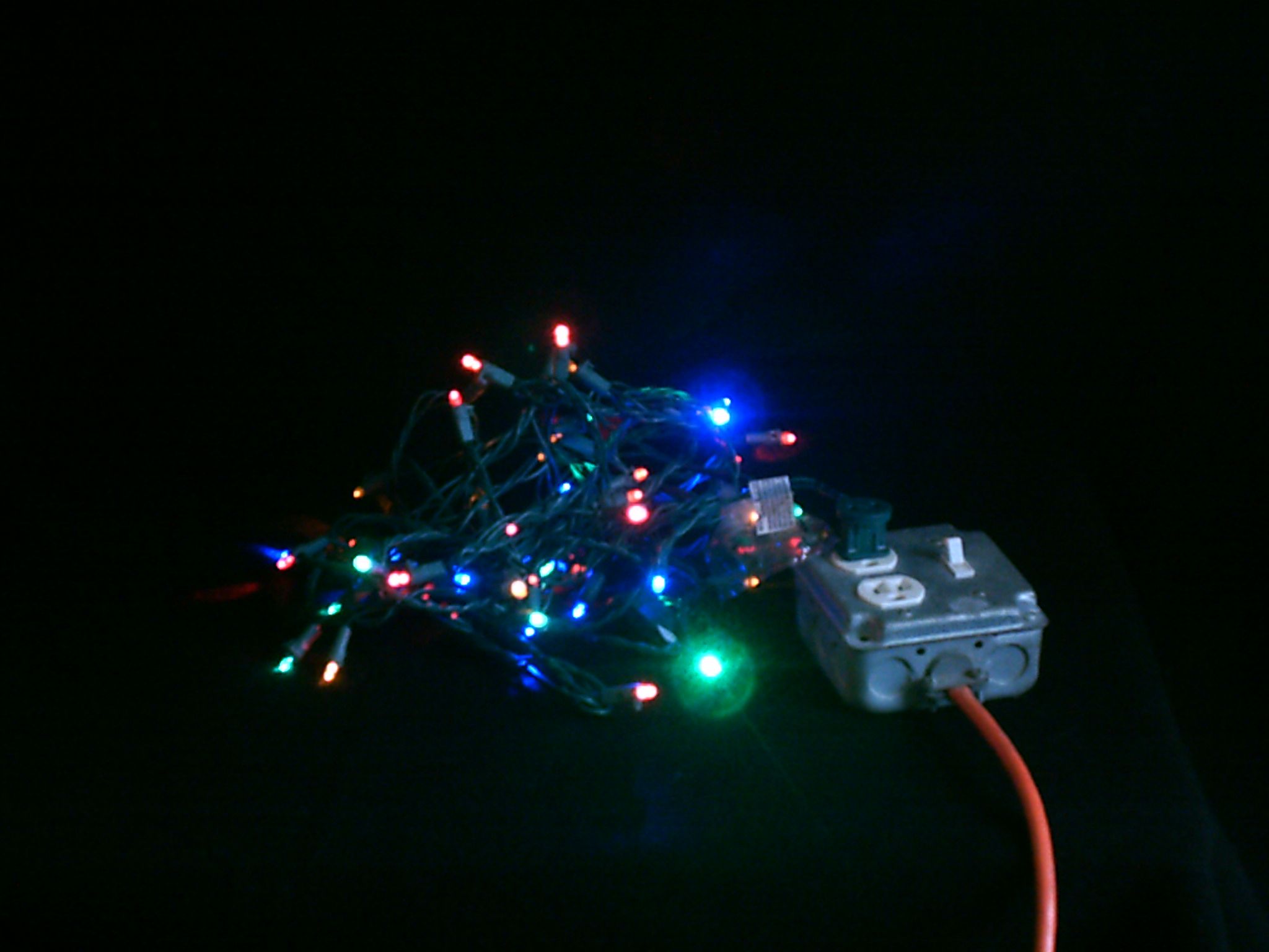 Convince Yourself to Just Use a 12V-to-AC-line Inverter for LED Light ...