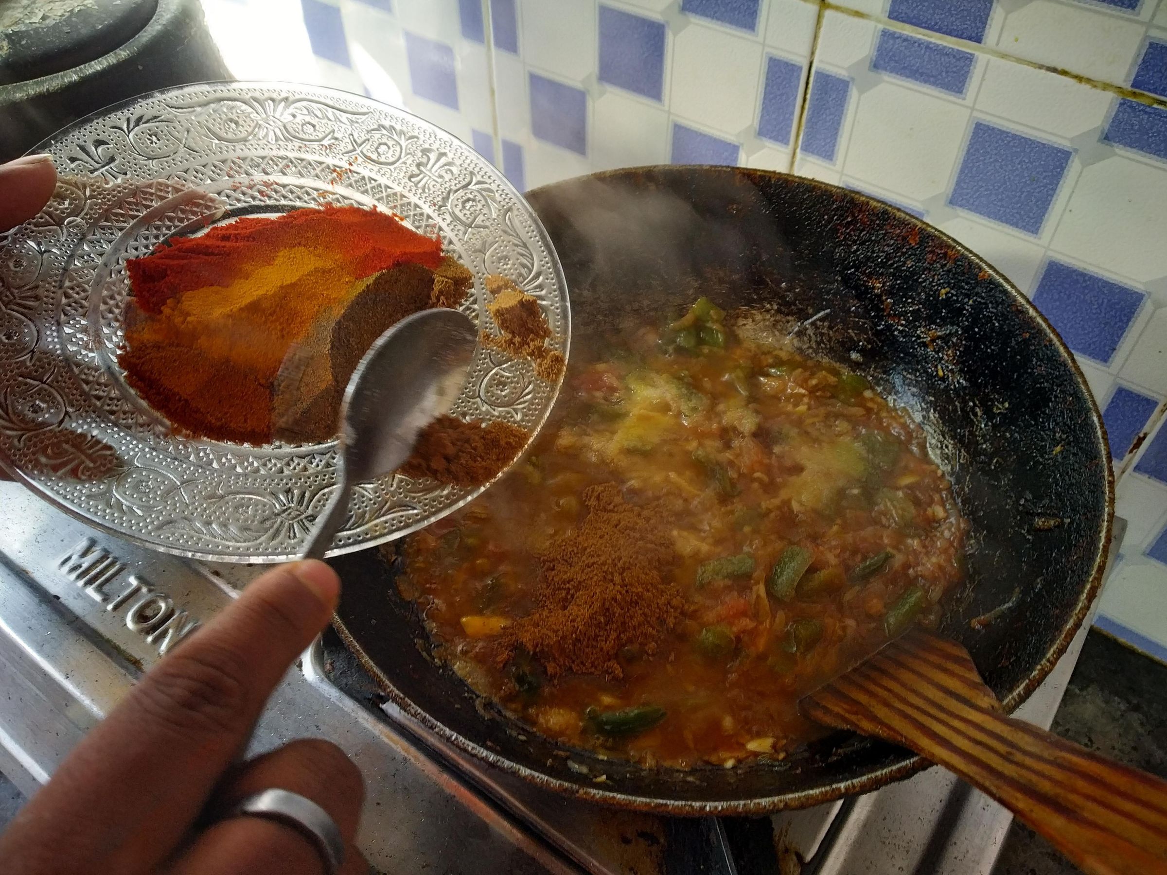 Masala Chicken :7 Easy Steps. Makes You Warm in Winter Days. : 9 Steps ...